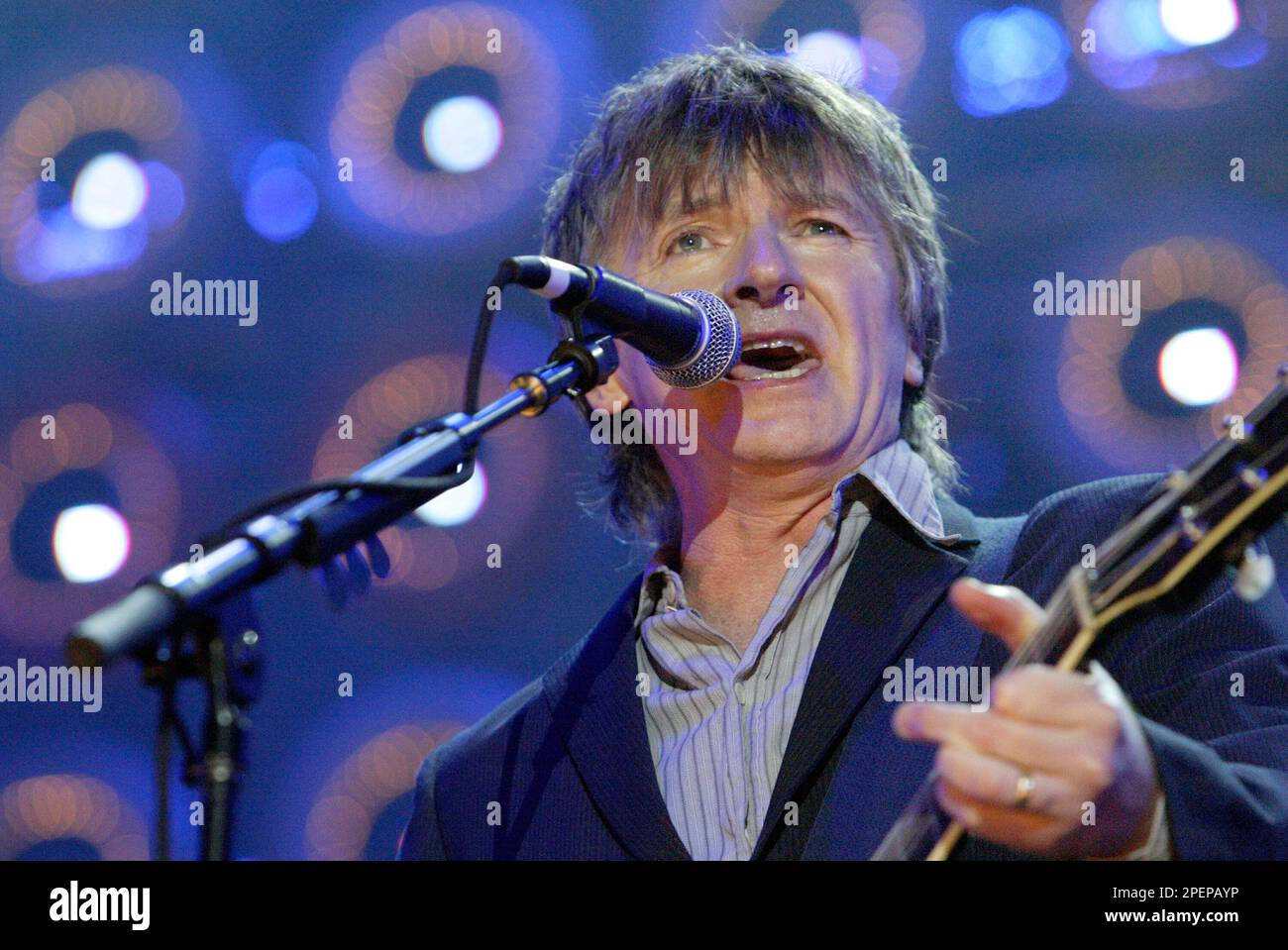 Crowded House perform at the Live Earth concert. Aussie Stadium. Sydney ...