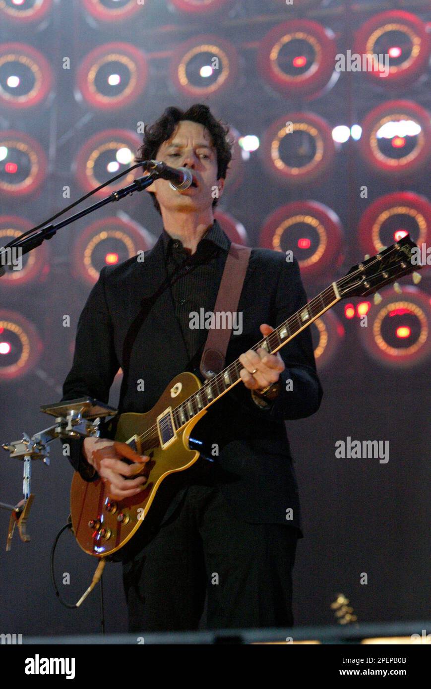 Crowded House perform at the Live Earth concert. Aussie Stadium. Sydney ...