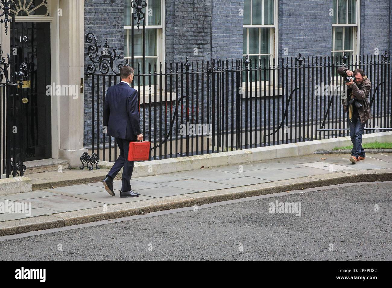 London, UK. 15th Mar, 2023. Jeremy Hunt walks towards Downing Street ...