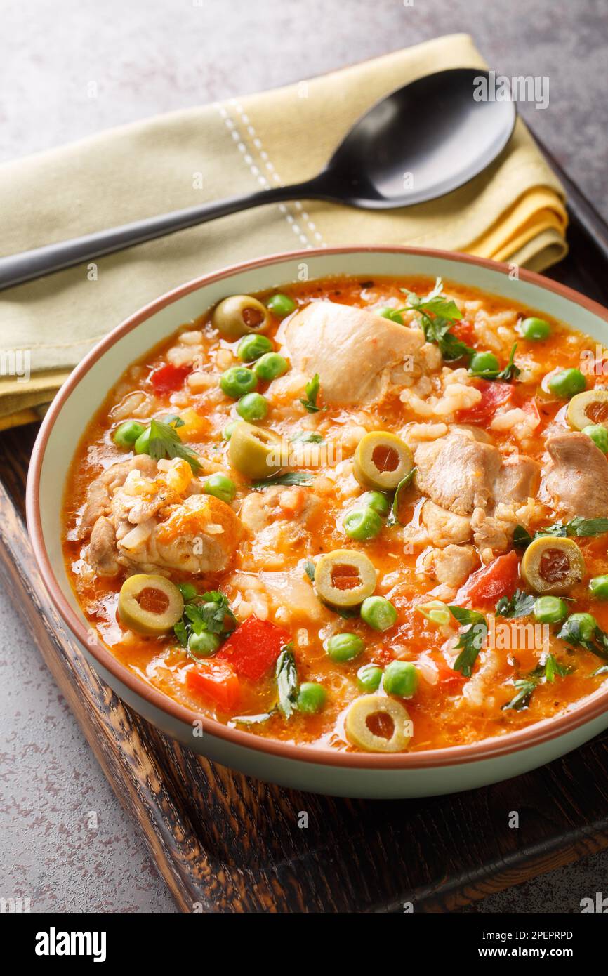 Pollo adobo hi-res stock photography and images - Alamy