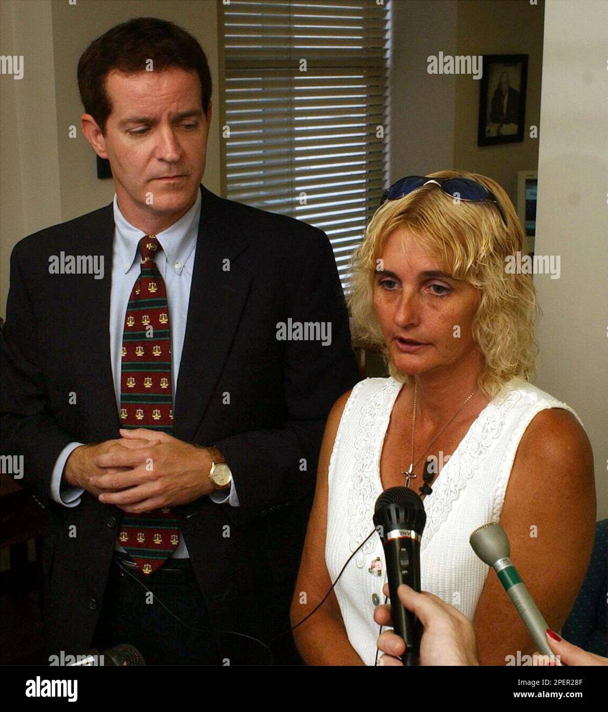 Linda Valencia, mother of murder victim University of Missouri-Columbia ...