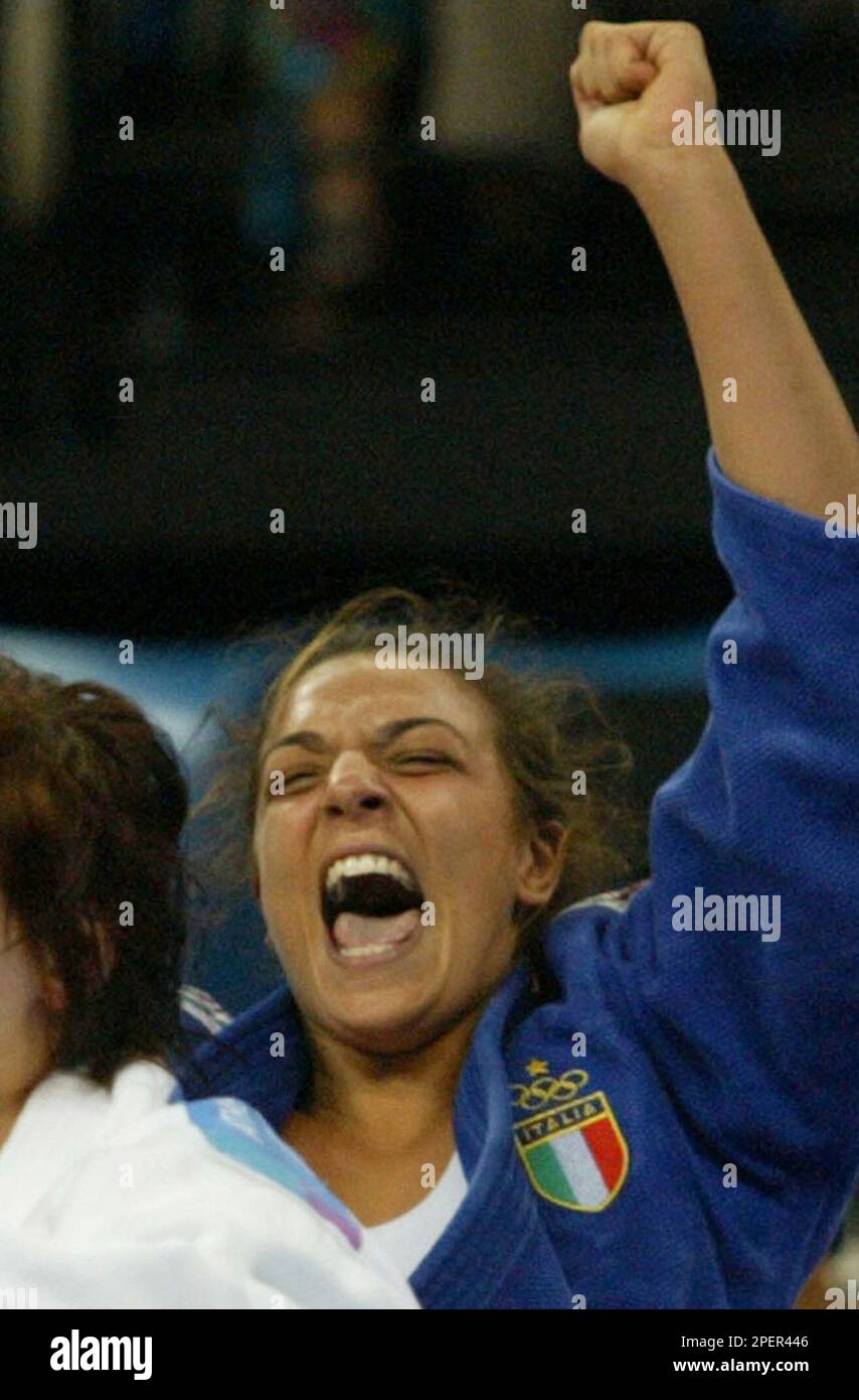 Italy's Lucia Morico celebrates after beating Anastasiia Matrosova ...