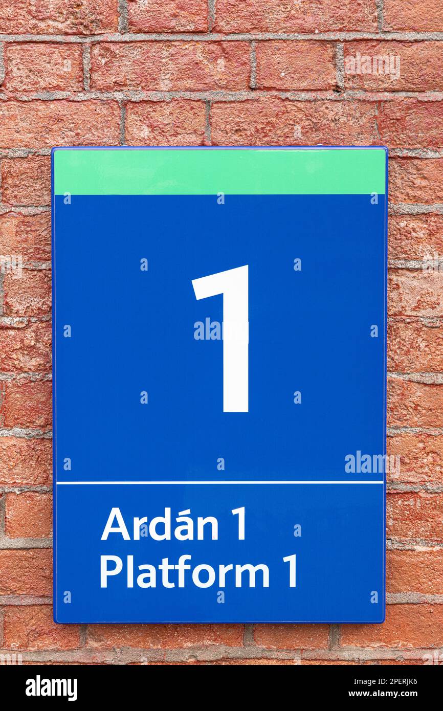 Standard Platform (Ardan) Number sign on Irish Railway Stations ...