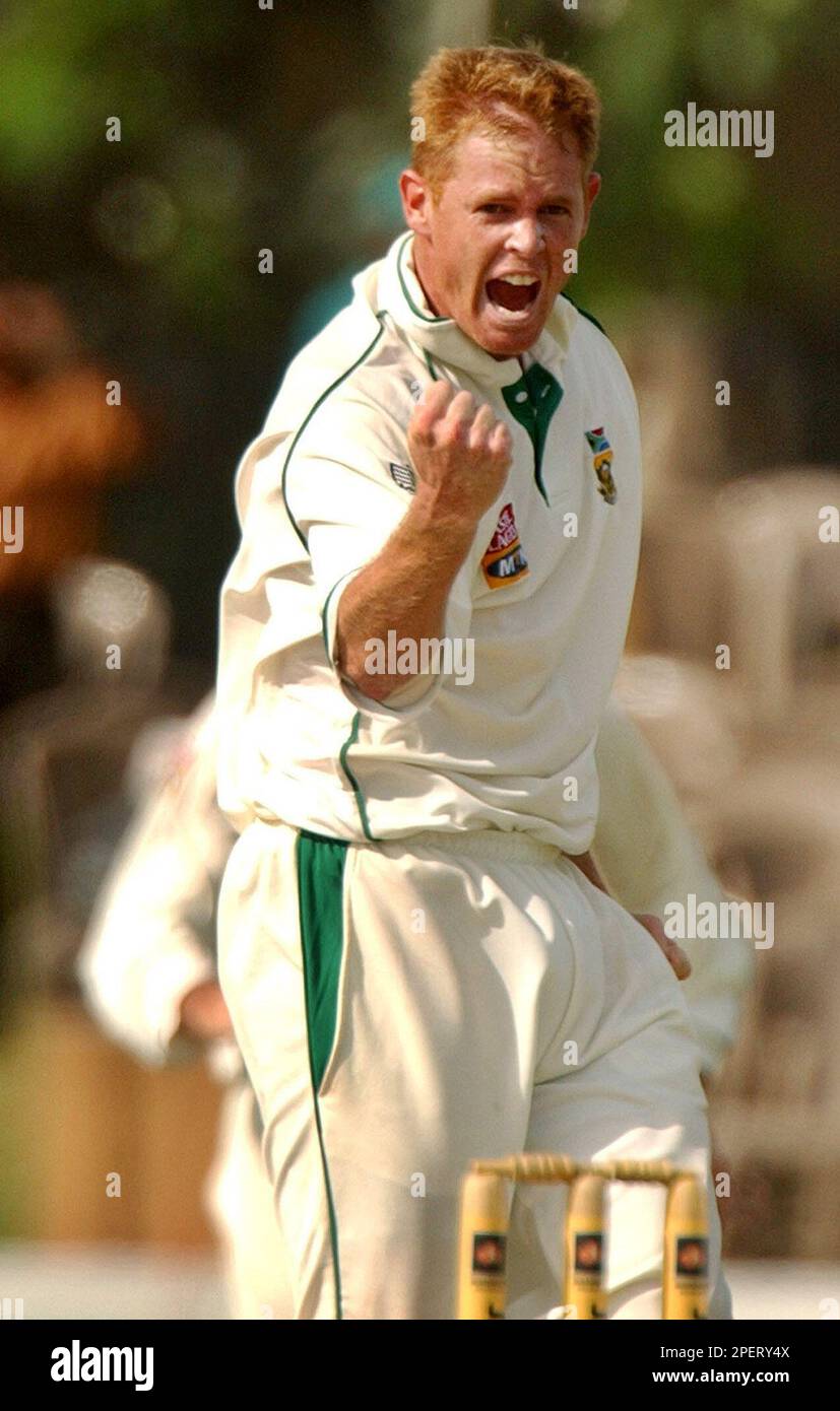 South Africa's bowler Shaun Pollock celebrates the dismissal of Sri ...