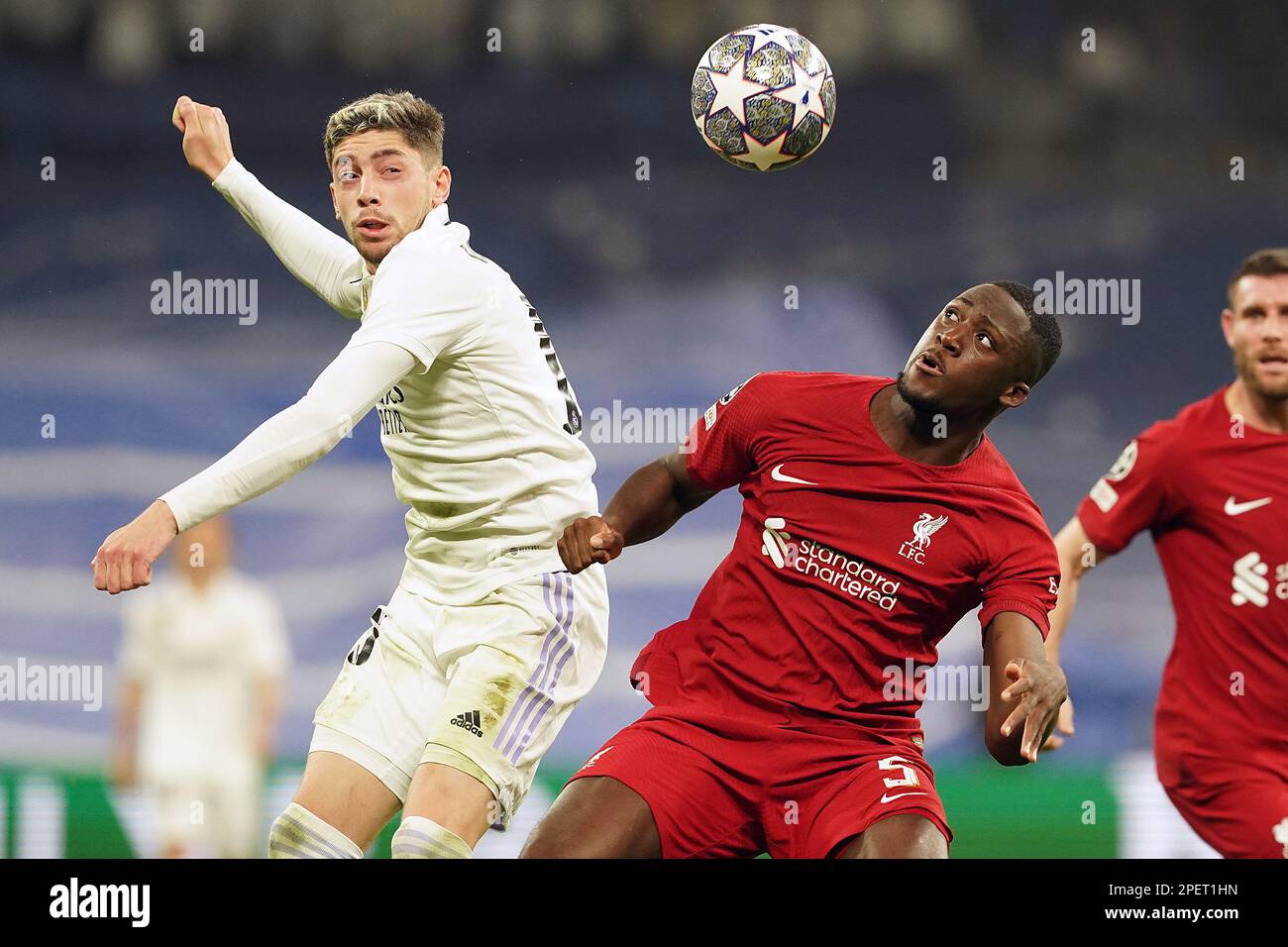 Real Madrid's Fede Valverde (l) and Liverpool FC's Ibrahima Konate ...