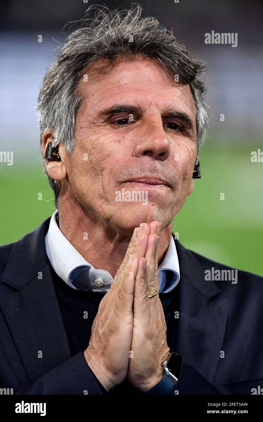 Gianfranco zola hi-res stock photography and images - Alamy