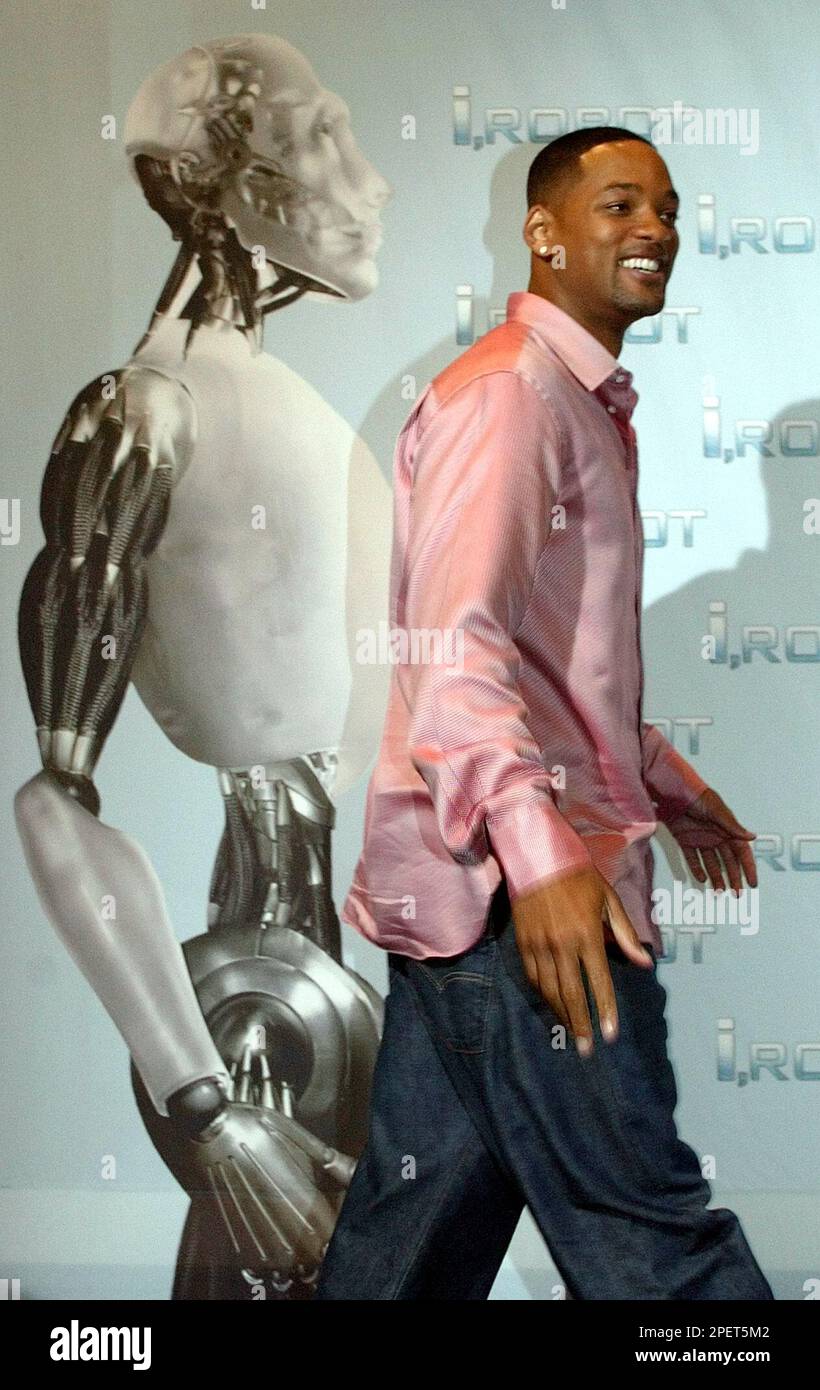 US actor Will Smith poses for the photographers in front of the movie ...