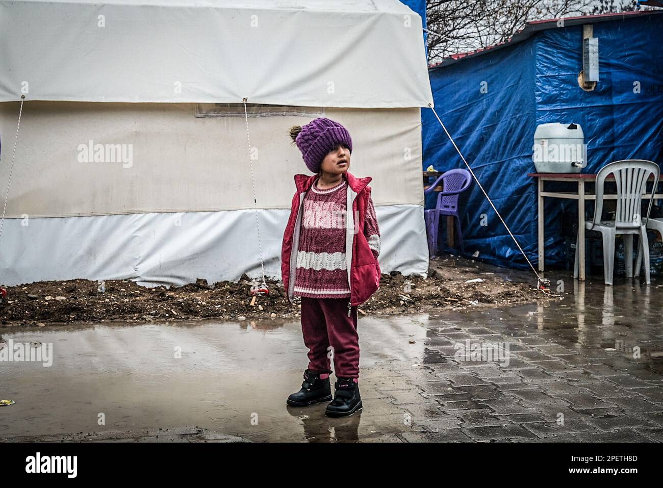 Calamity tent hi-res stock photography and images - Alamy