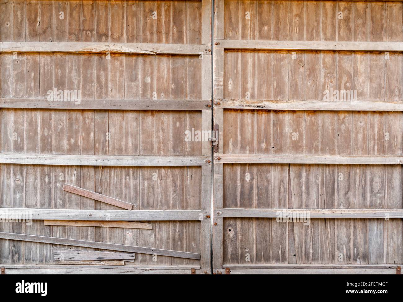 Wooden gate texture background Stock Photo - Alamy