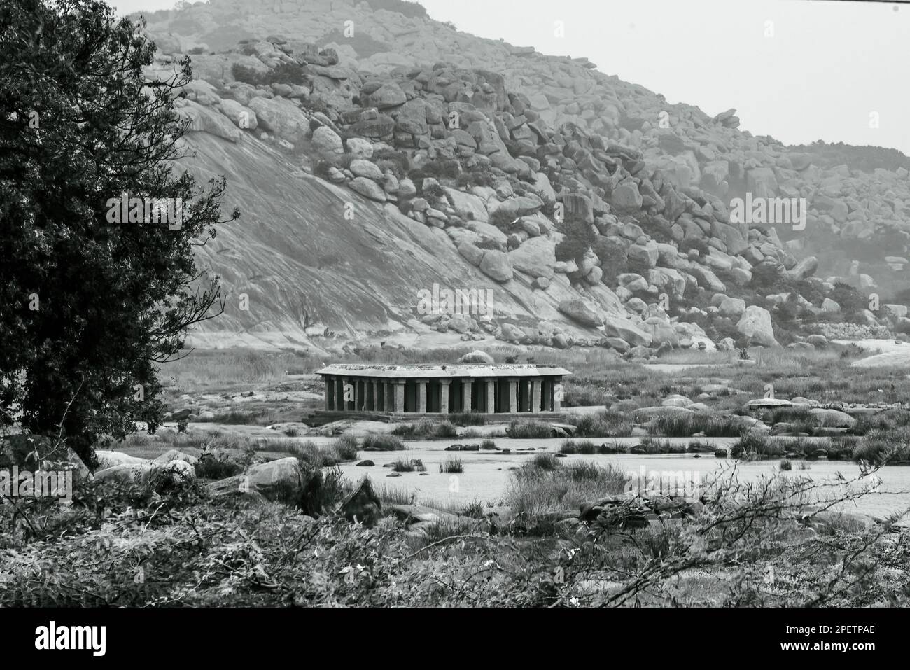 Tomb of Krishnadevaraya, the great king of the Vijayanagar Empire, near ...