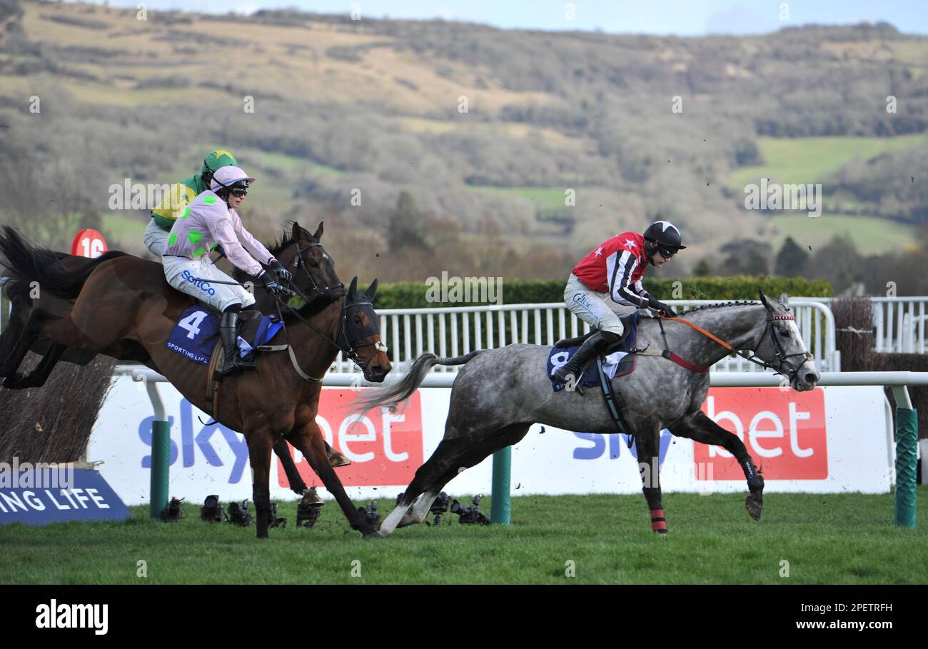 Race 2 The Sporting Life Arkle Trophy Staw Fan Jack ridden by Sean ...