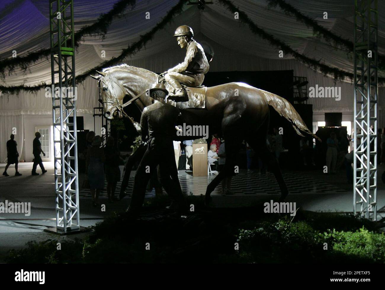 Secretariat Statue Kentucky Derby