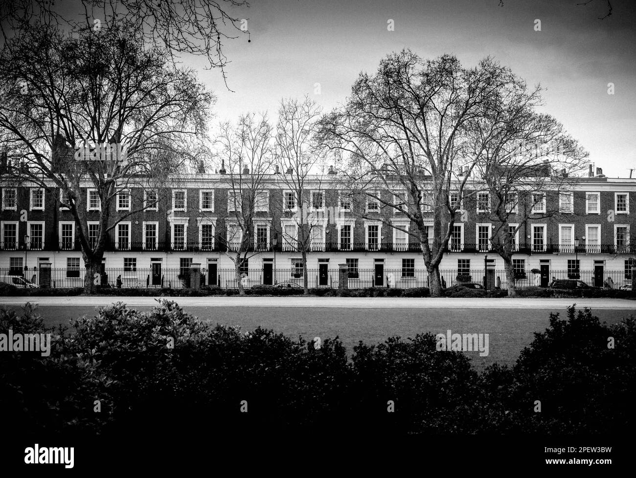 Cheltenham architecture Black and White Stock Photos & Images - Alamy