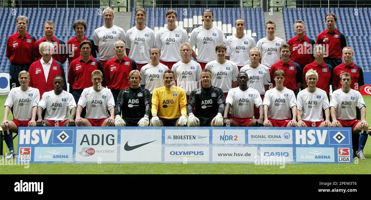 Die Mannschaft des Fussball-Bundesligisten Hamburger SV am Dienstag, 13 ...