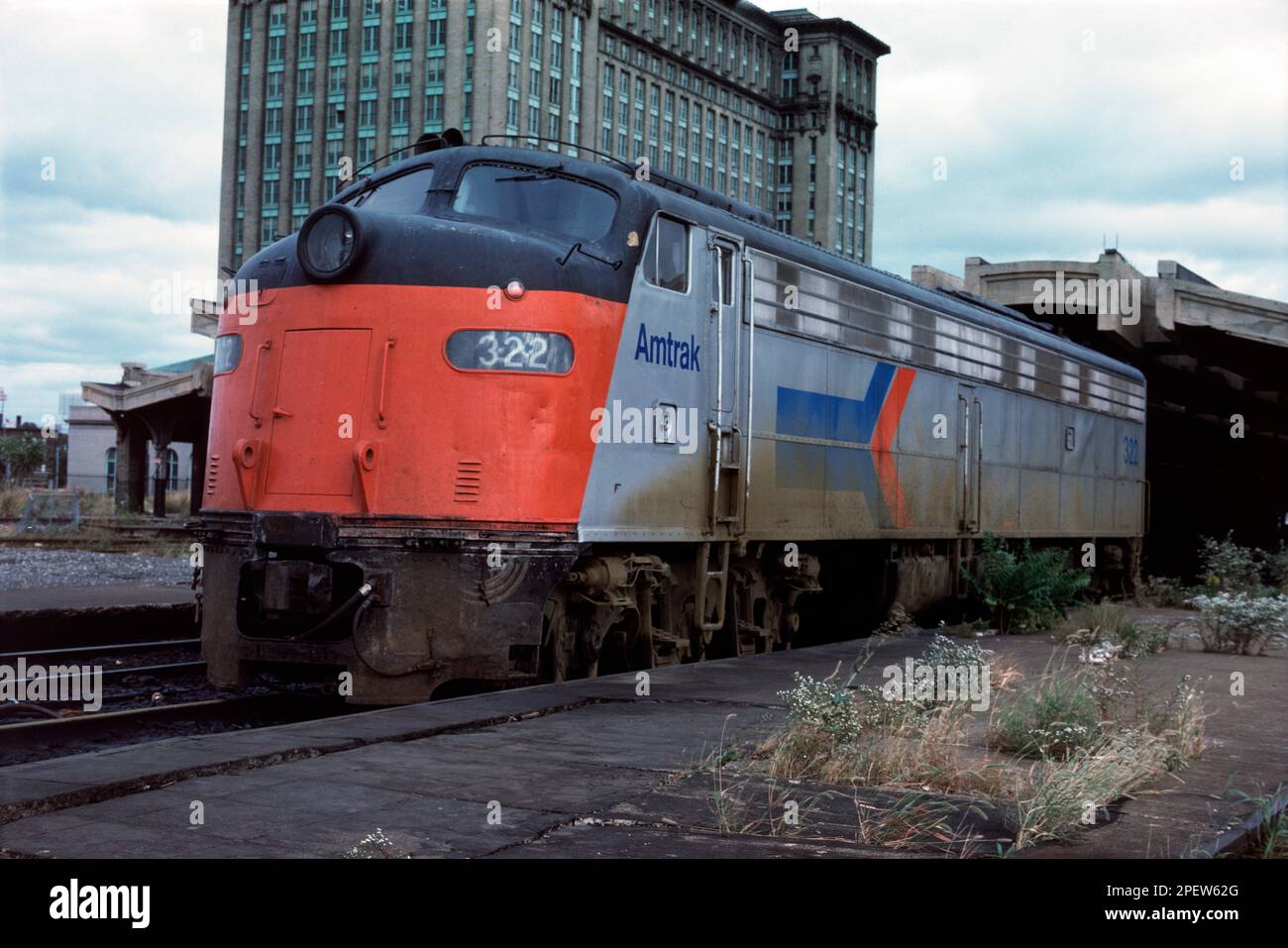 Amtrak EMD E8 locomotive Stock Photo - Alamy