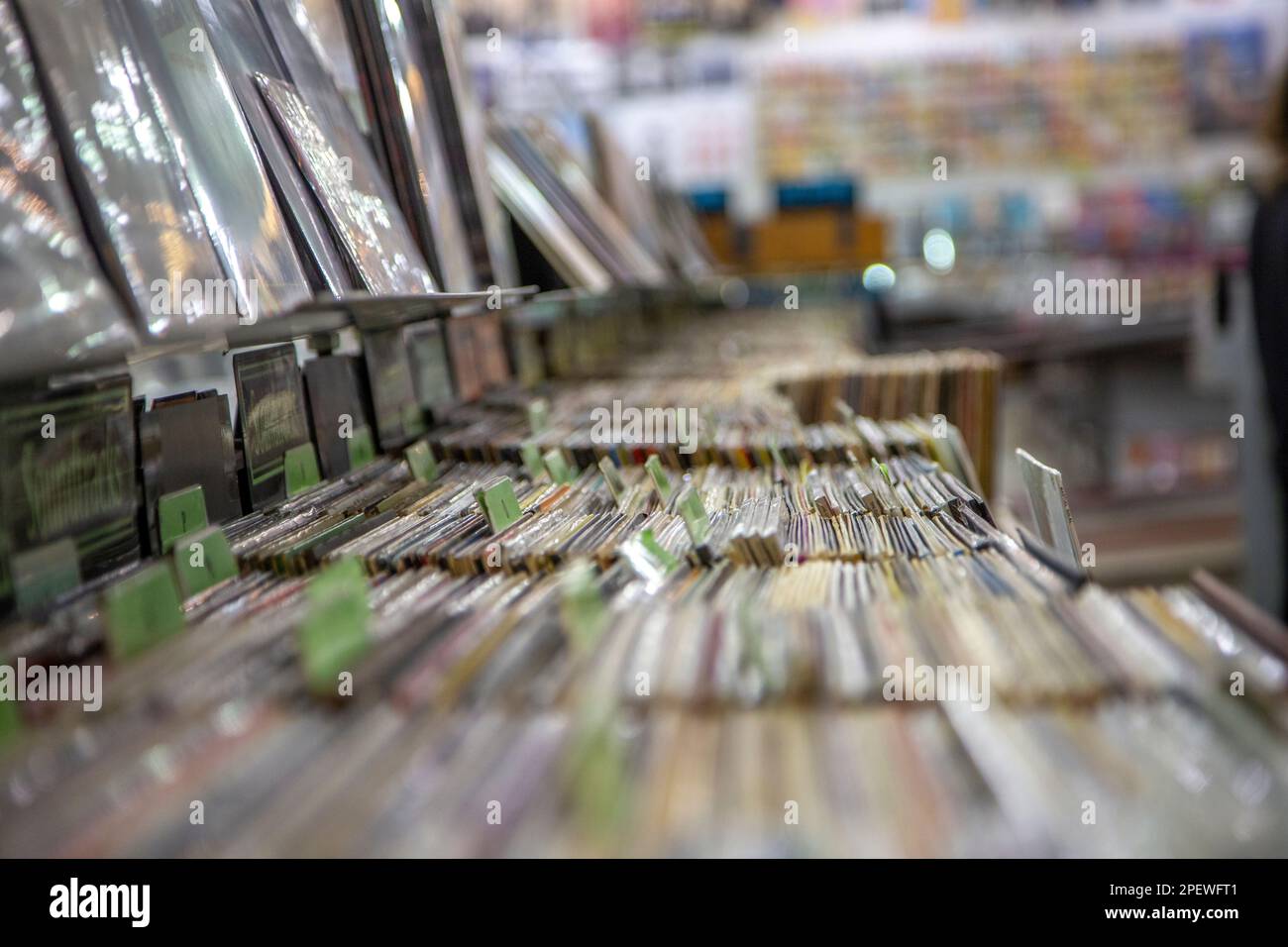 Dvds shelf hi-res stock photography and images - Alamy