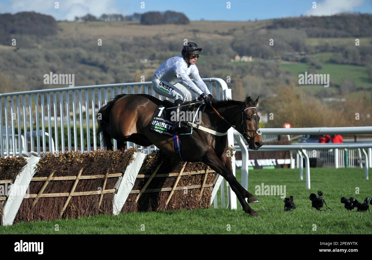 Constitution race hill horse hi-res stock photography and images - Alamy