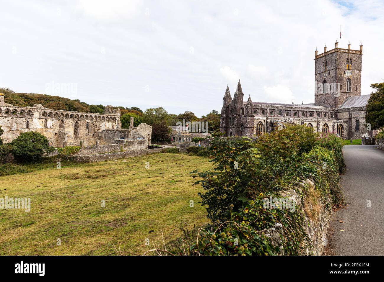 St. Davids Cathedral, St Davids, Pembrokeshire, Wales, UK, St. Davids ...