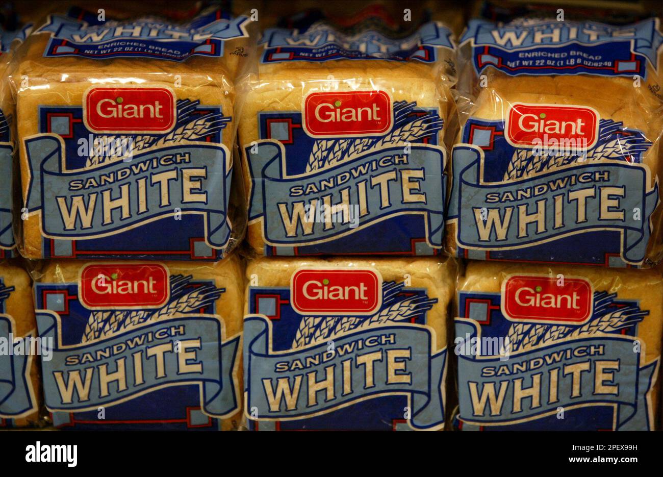 ** ADVANCE FOR SUNDAY, JUNE 20 AND THEREAFTER ** Loafs of white bread ...