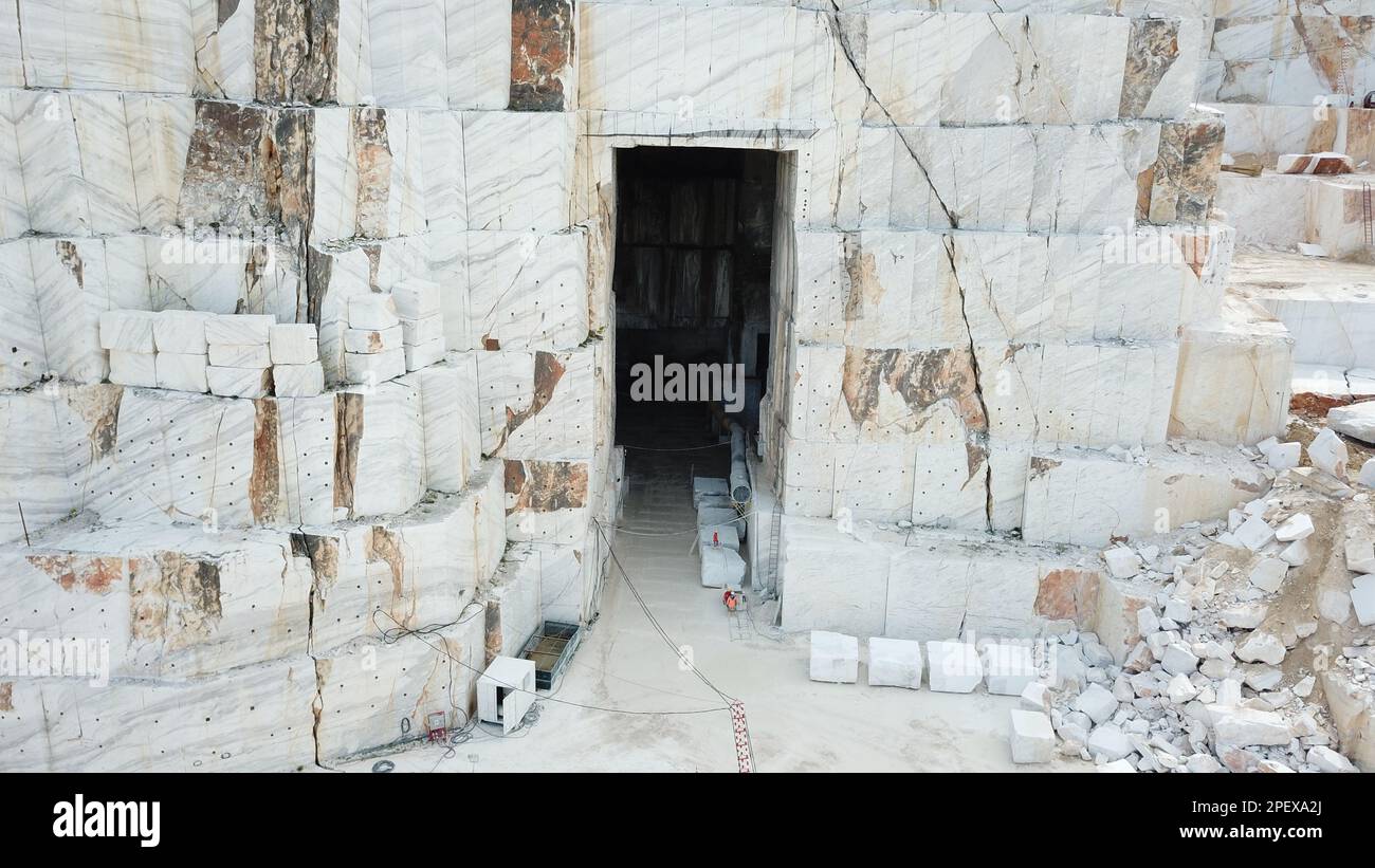 Construction marble hi-res stock photography and images - Alamy