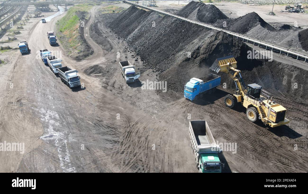 Coal mining machines hi-res stock photography and images - Alamy