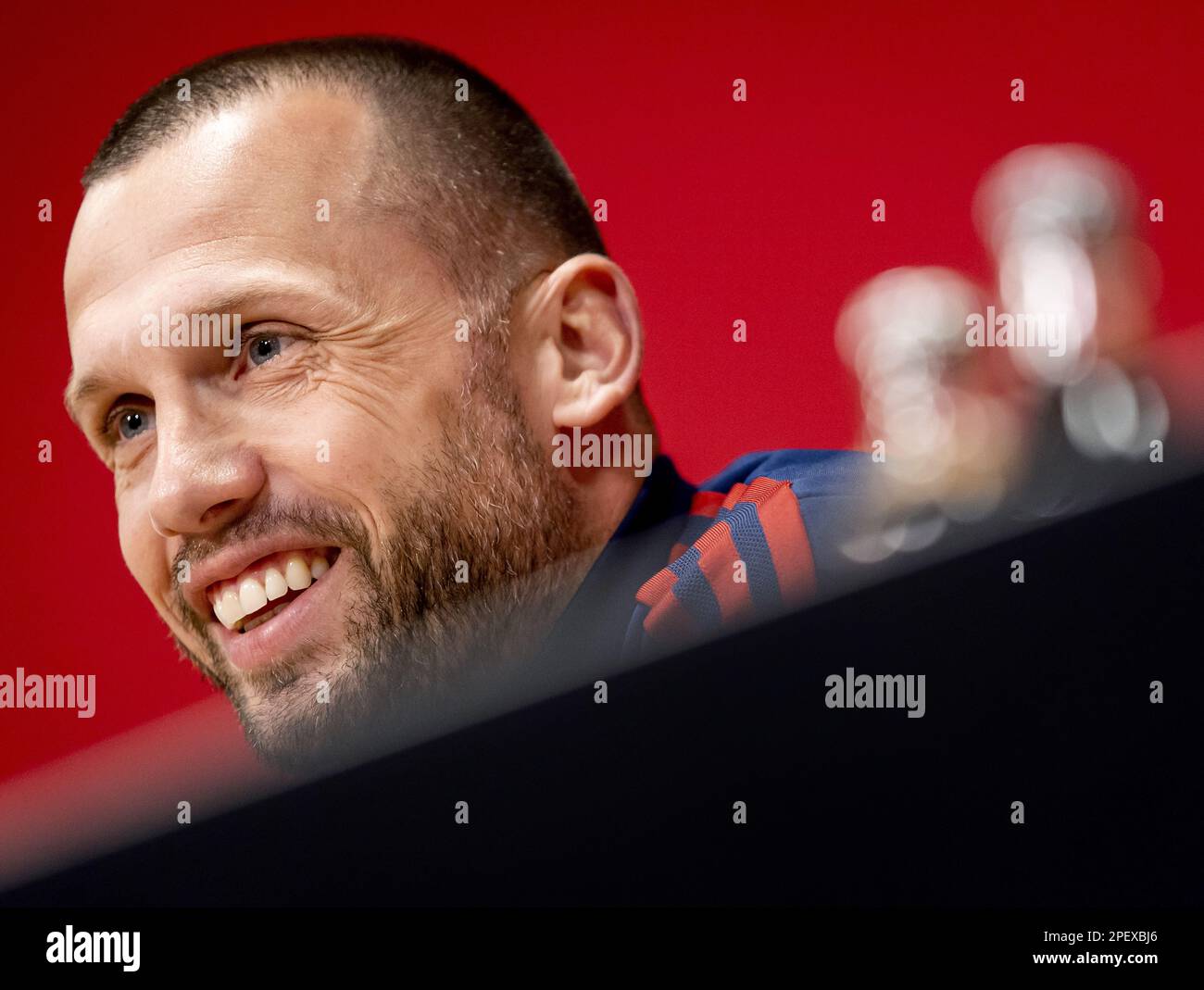 AMSTERDAM - Ajax coach John Heitinga looks ahead to the Classic against ...