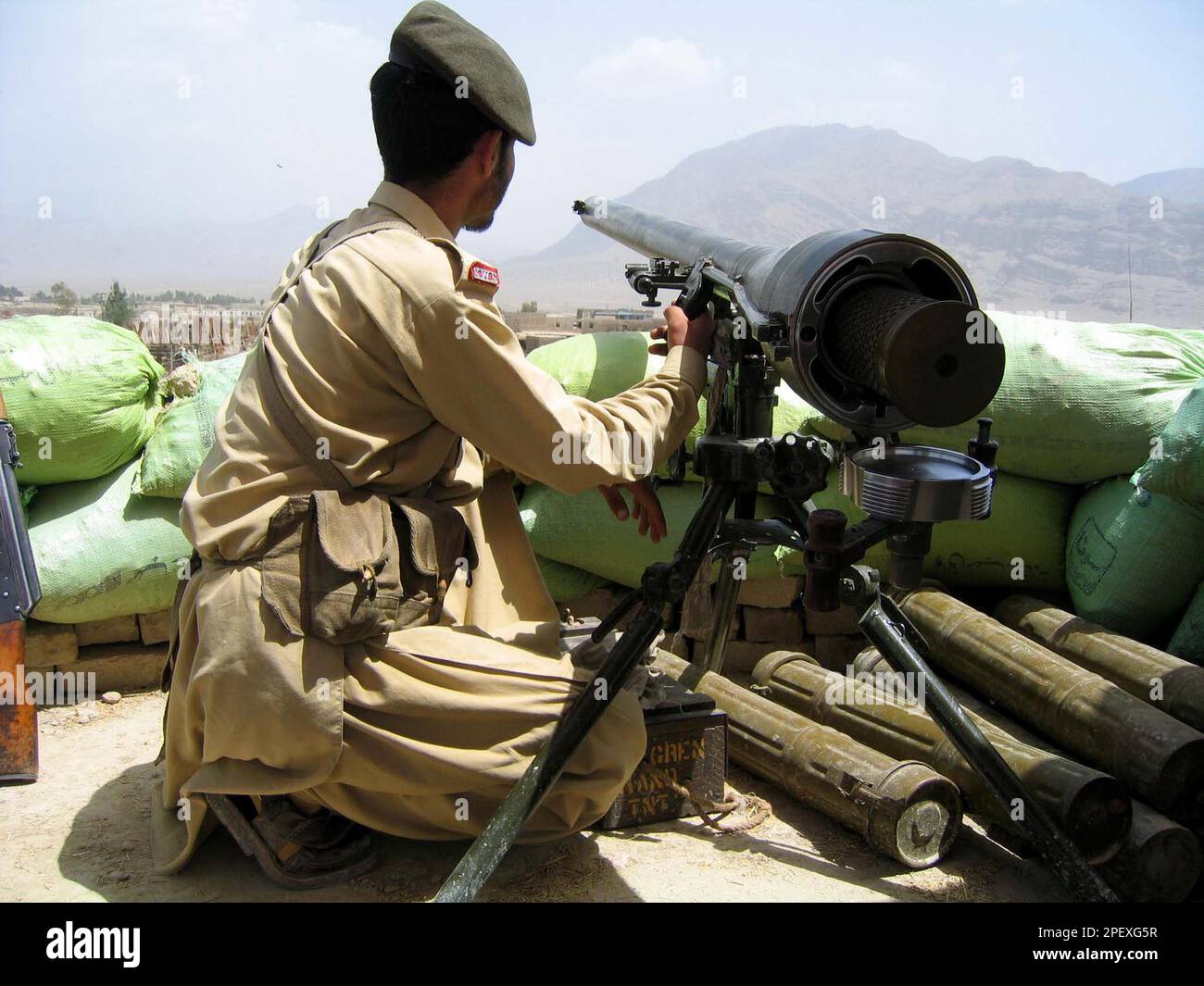 A soldier of Pakistani para-military force mans recoilless rifle at a ...