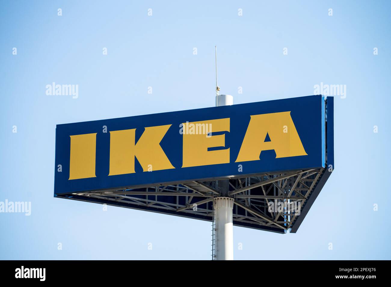 Ikea symbol hi-res stock photography and images - Alamy