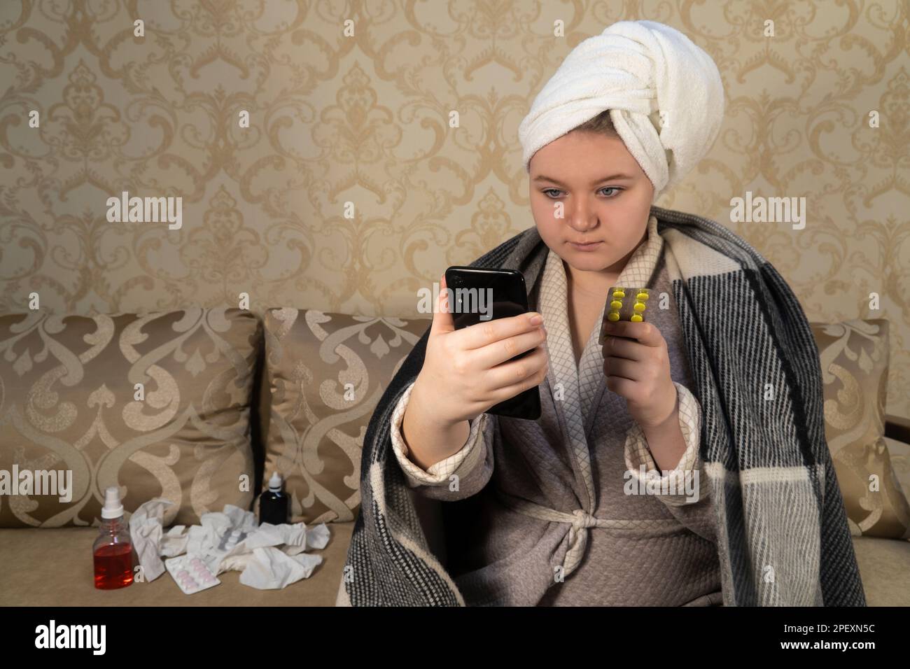 Cold symptoms hi-res stock photography and images - Alamy