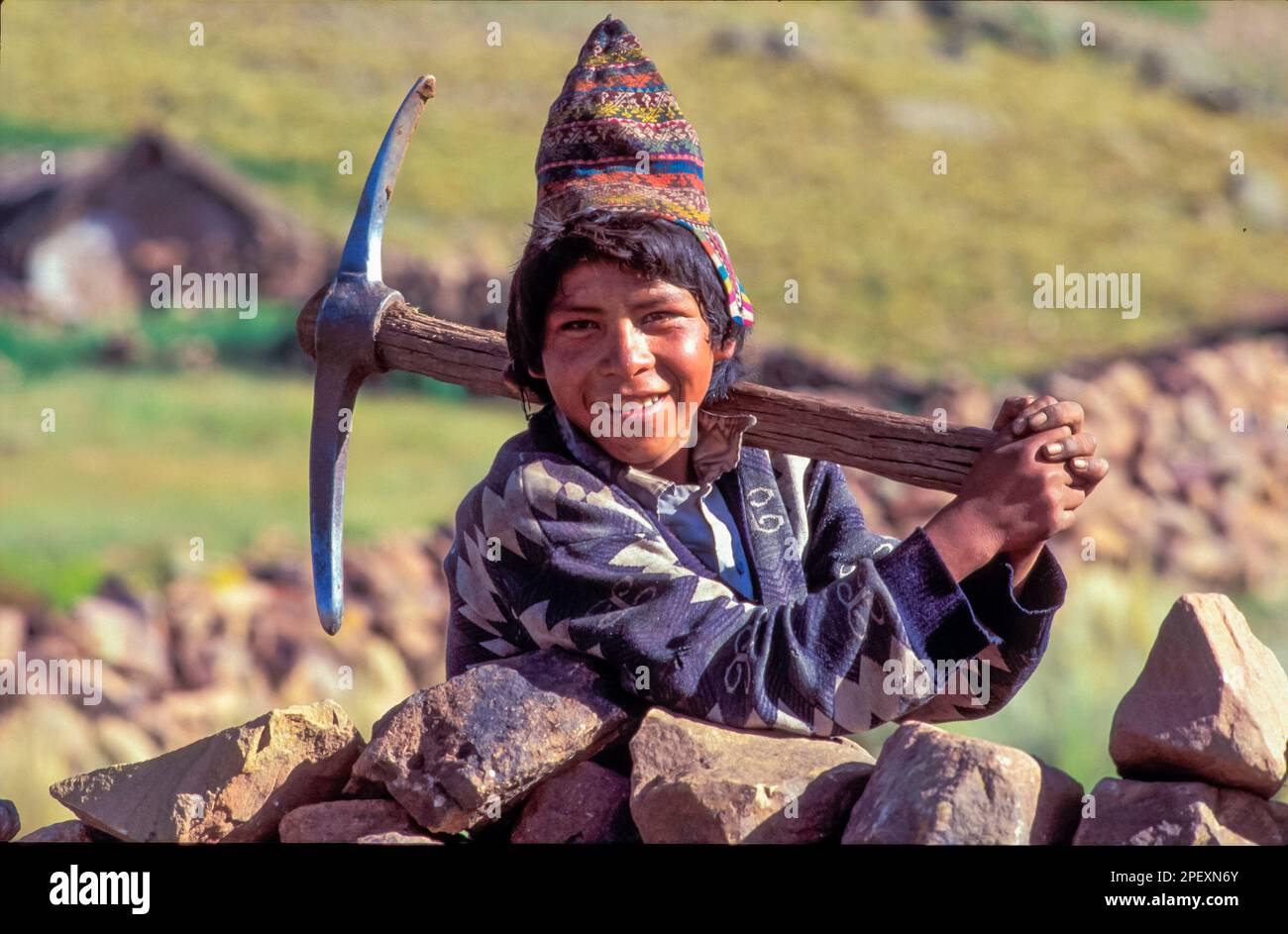 Bolivia child labour hi-res stock photography and images - Alamy