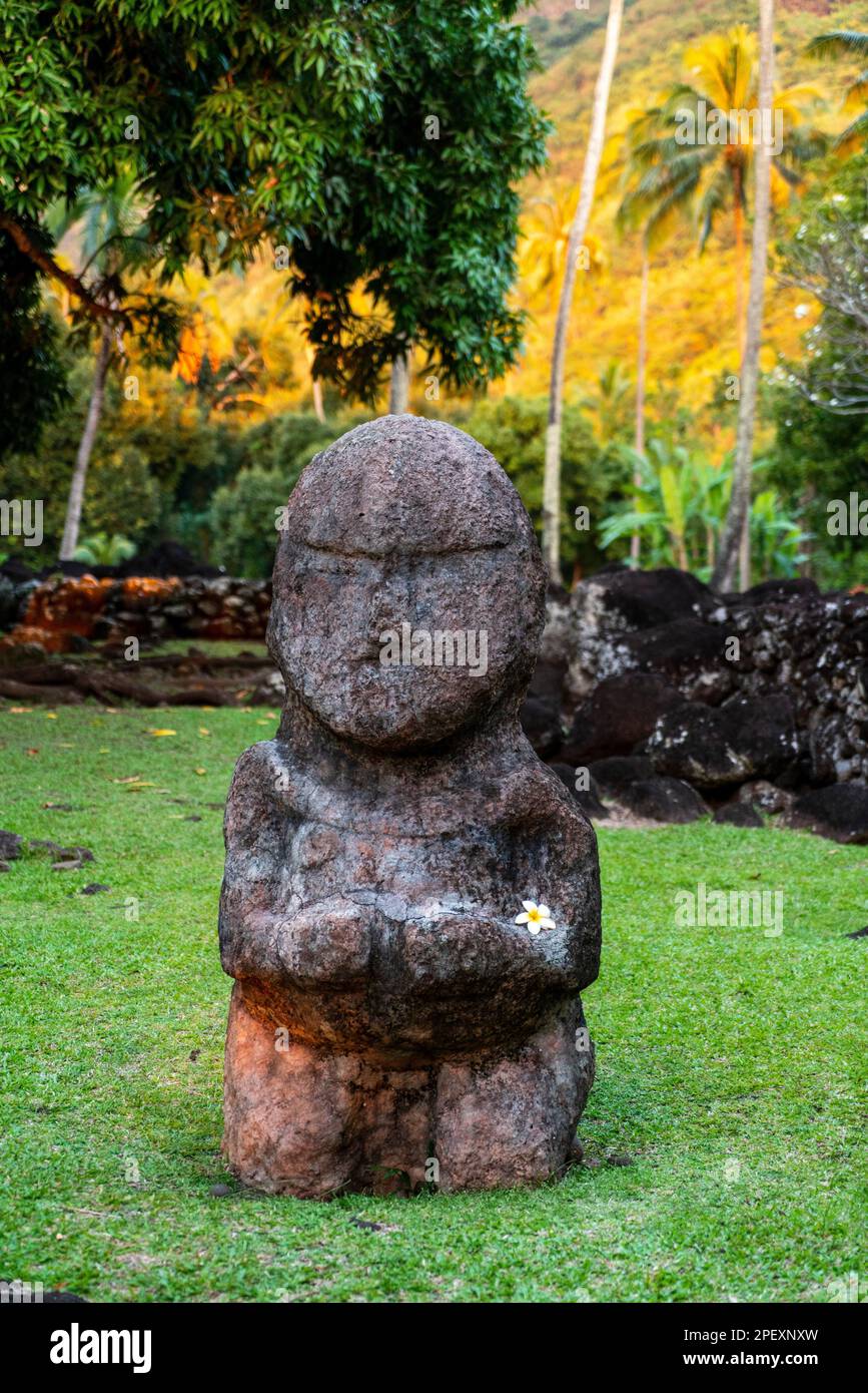 Marae (temple) in Tahiti Stock Photo - Alamy