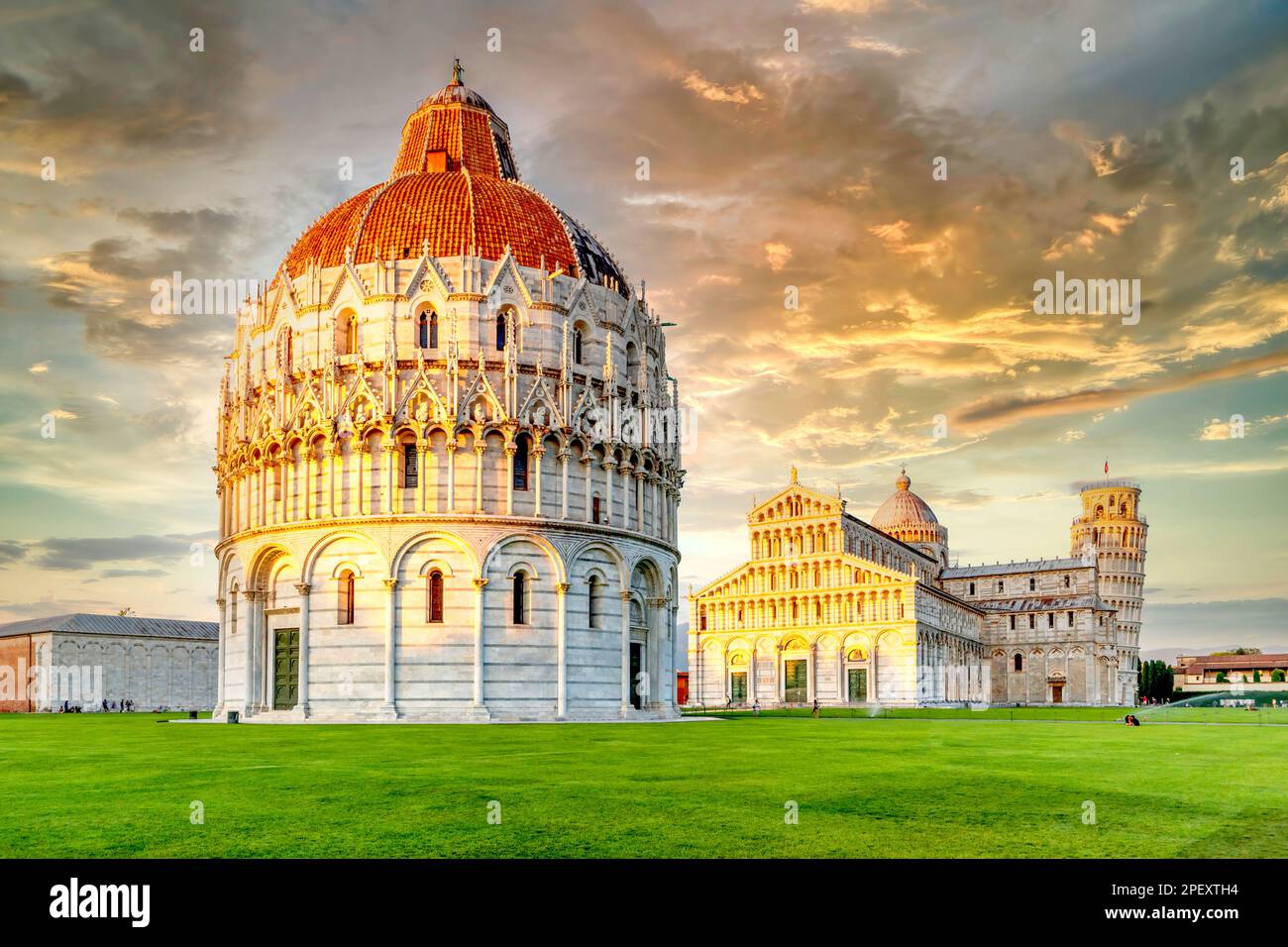 Historical center of pisa hi-res stock photography and images - Alamy