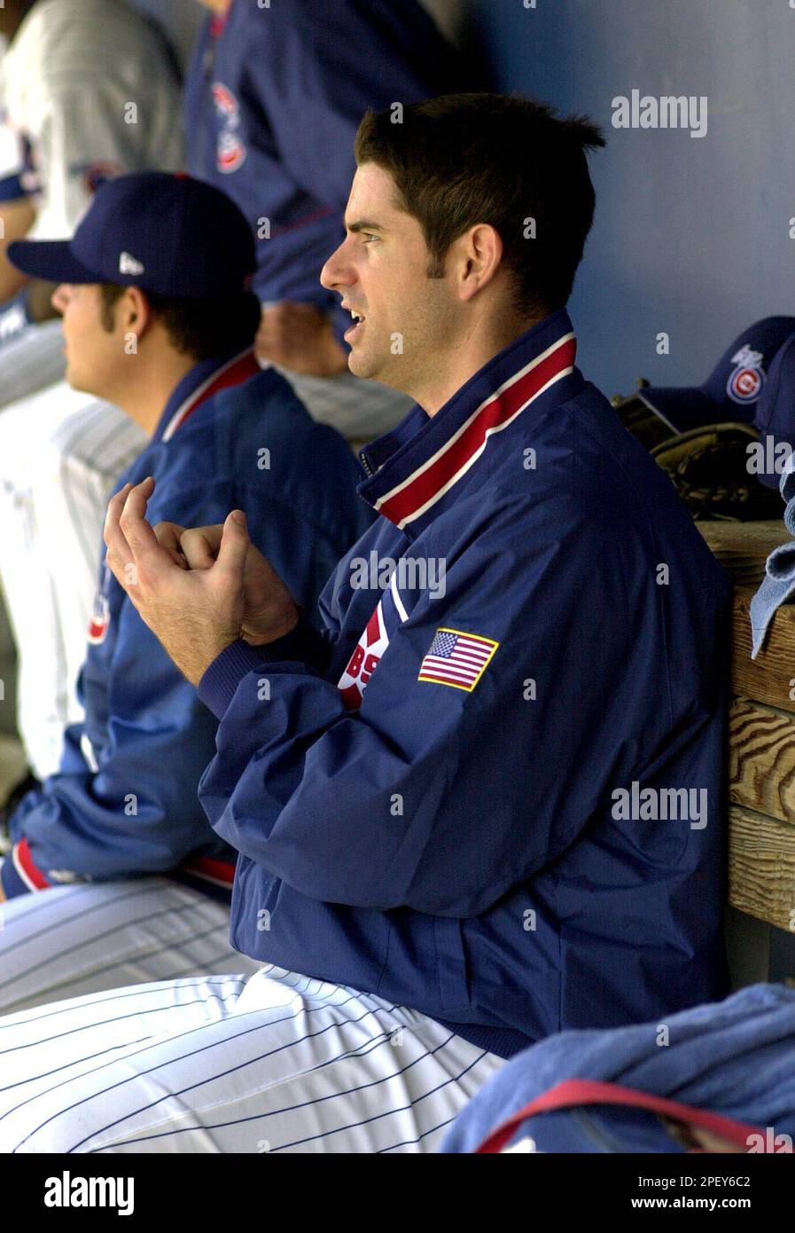 Chicago Cubs pitcher Mark Prior, right, talks baseball with a teammate ...
