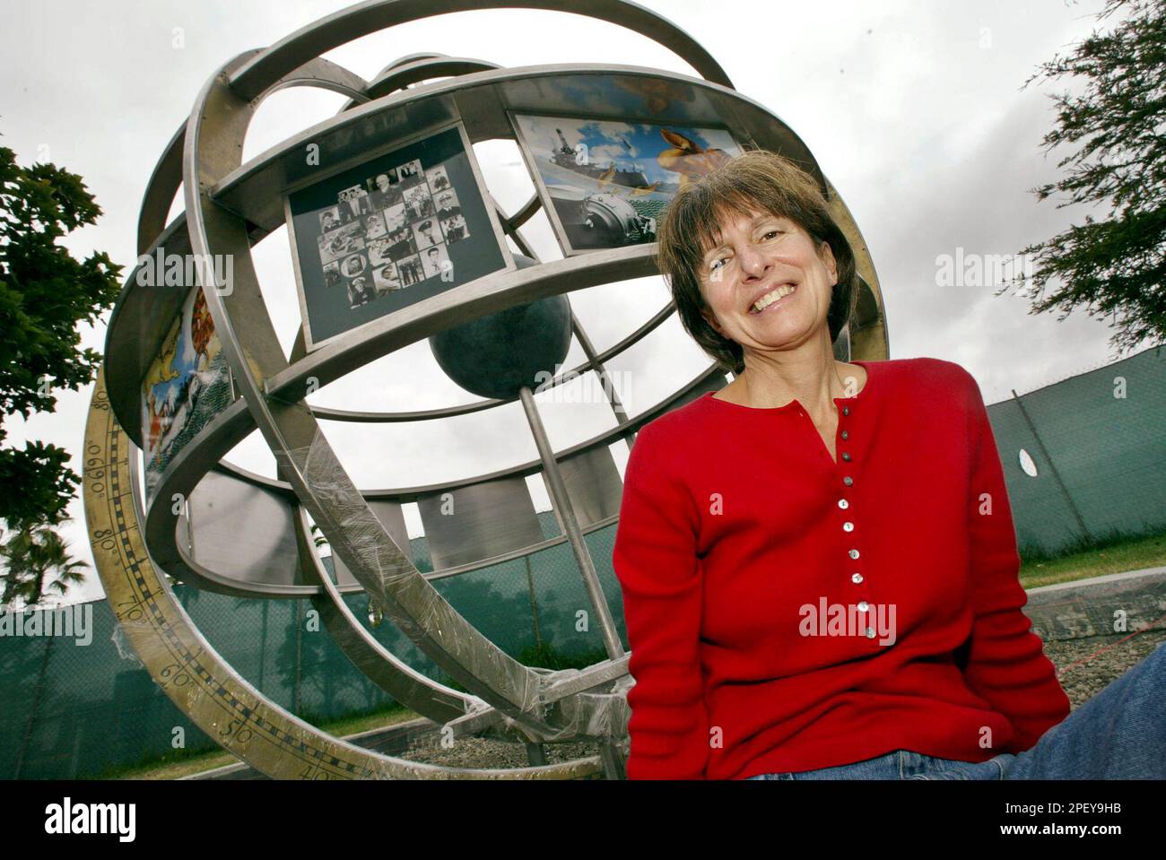 Artist Terry Braunstein poses Tuesday, May 25, 2004, in Long Beach ...