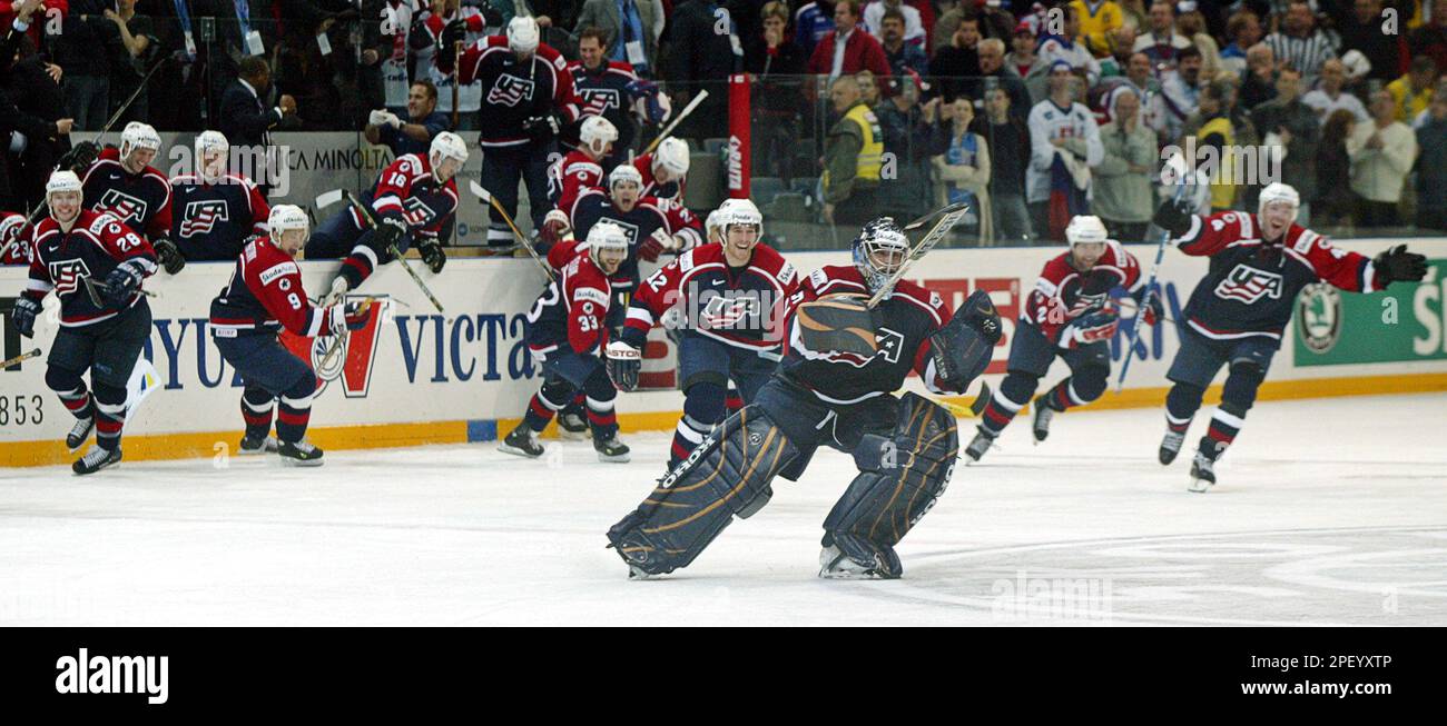 Team of USA celebrates gaining the bronze medal at the Ice Hockey World ...