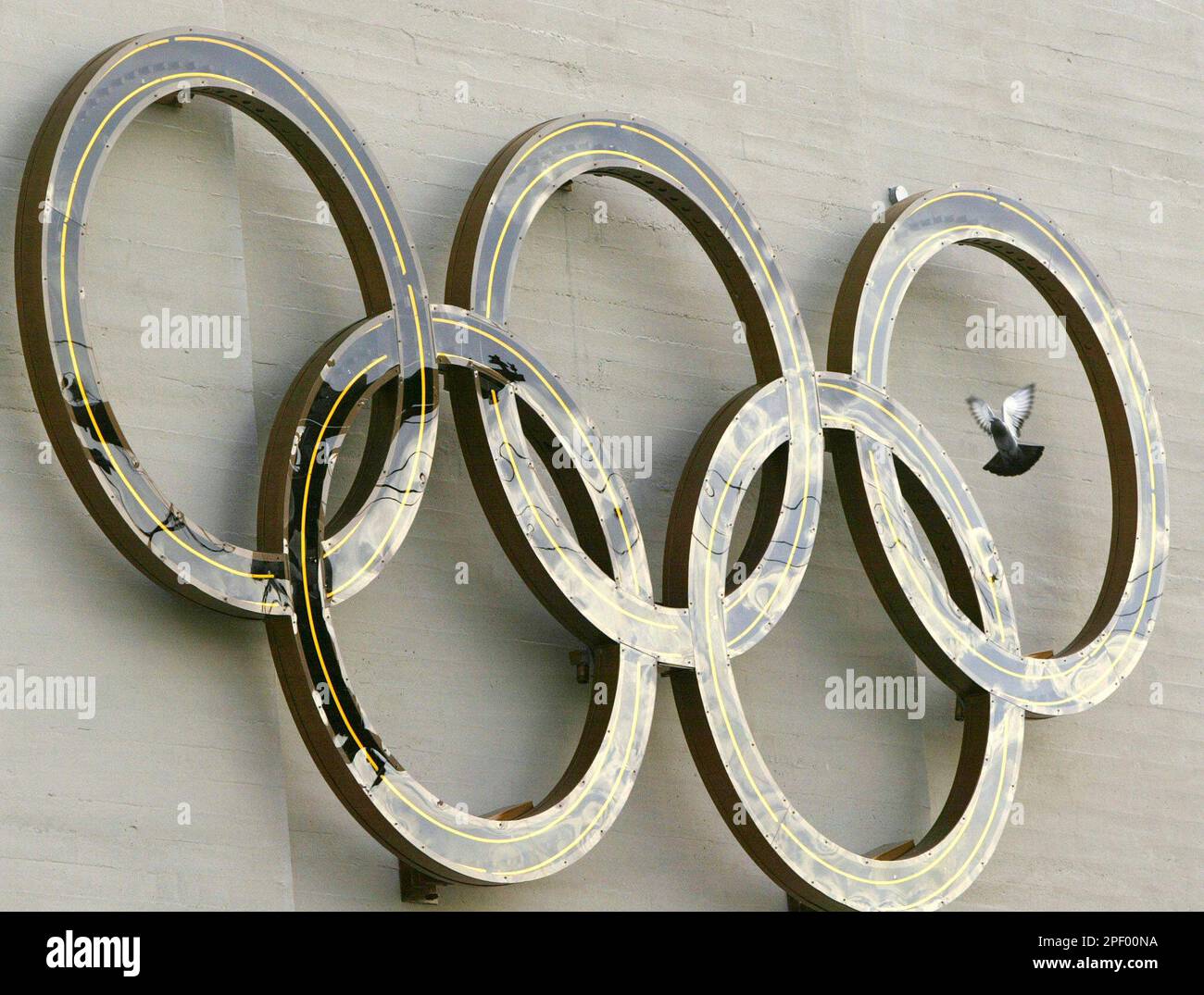 The restored Olympic rings that were affixed to the Los Angeles ...