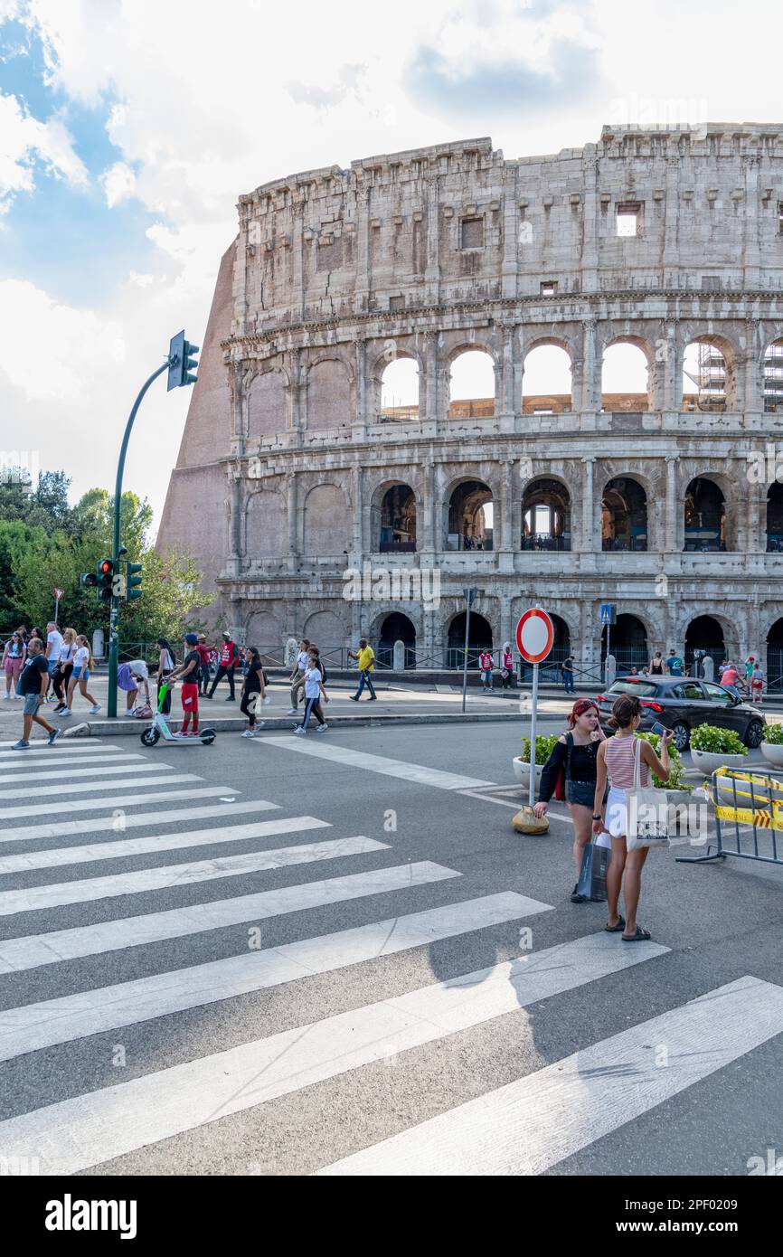 Colosseo roma hi-res stock photography and images - Alamy