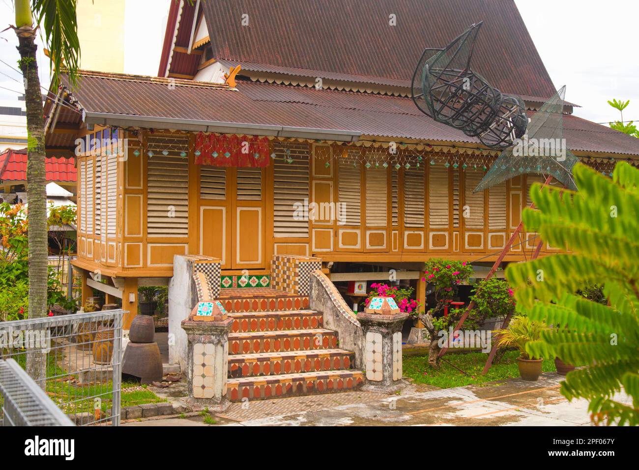 Malaysia, Melaka, Malacca, traditional malay house, Kampung Bukit China ...
