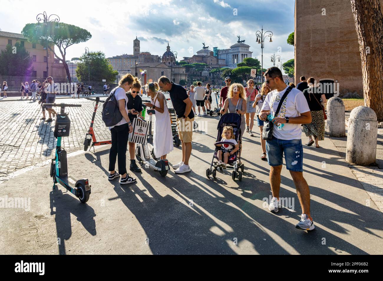 Family rome trip hi-res stock photography and images - Alamy
