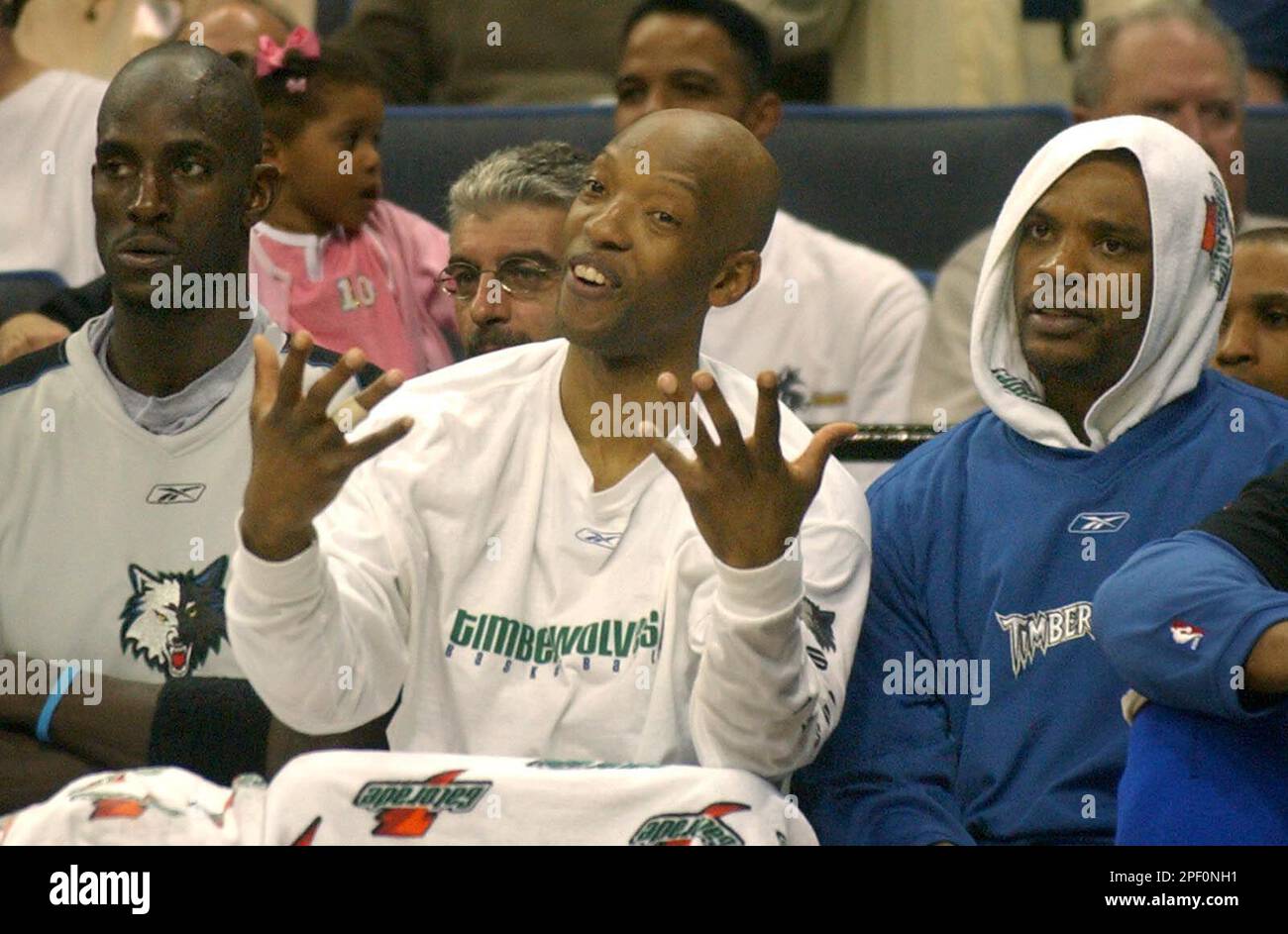 Minnesota Timberwolves' Sam Cassell clowns around on the bench in the ...