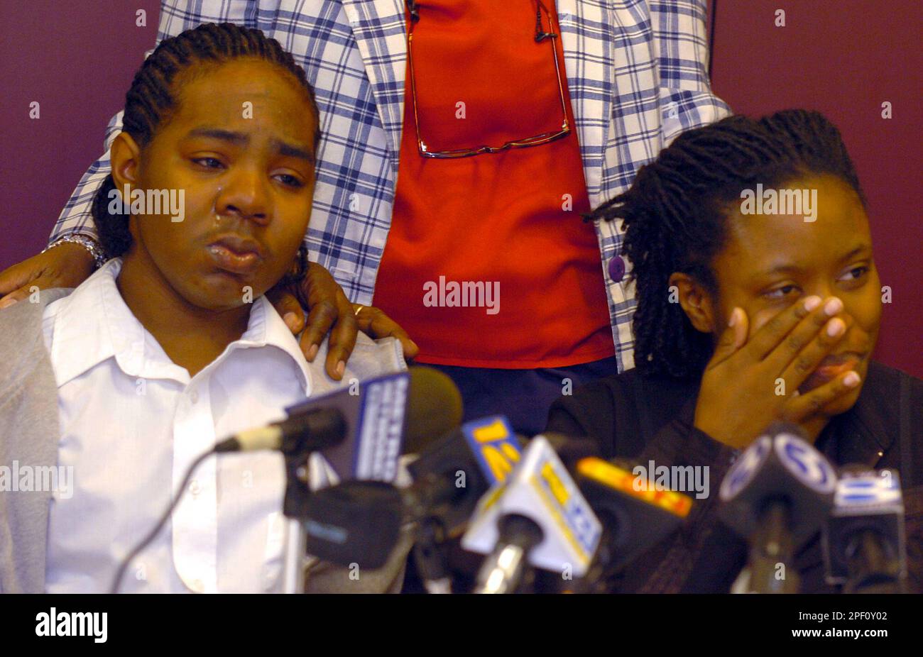 U.S. Army Spc. Tyanna Avery-Felder's brother Ray Avery, Jr., left ...