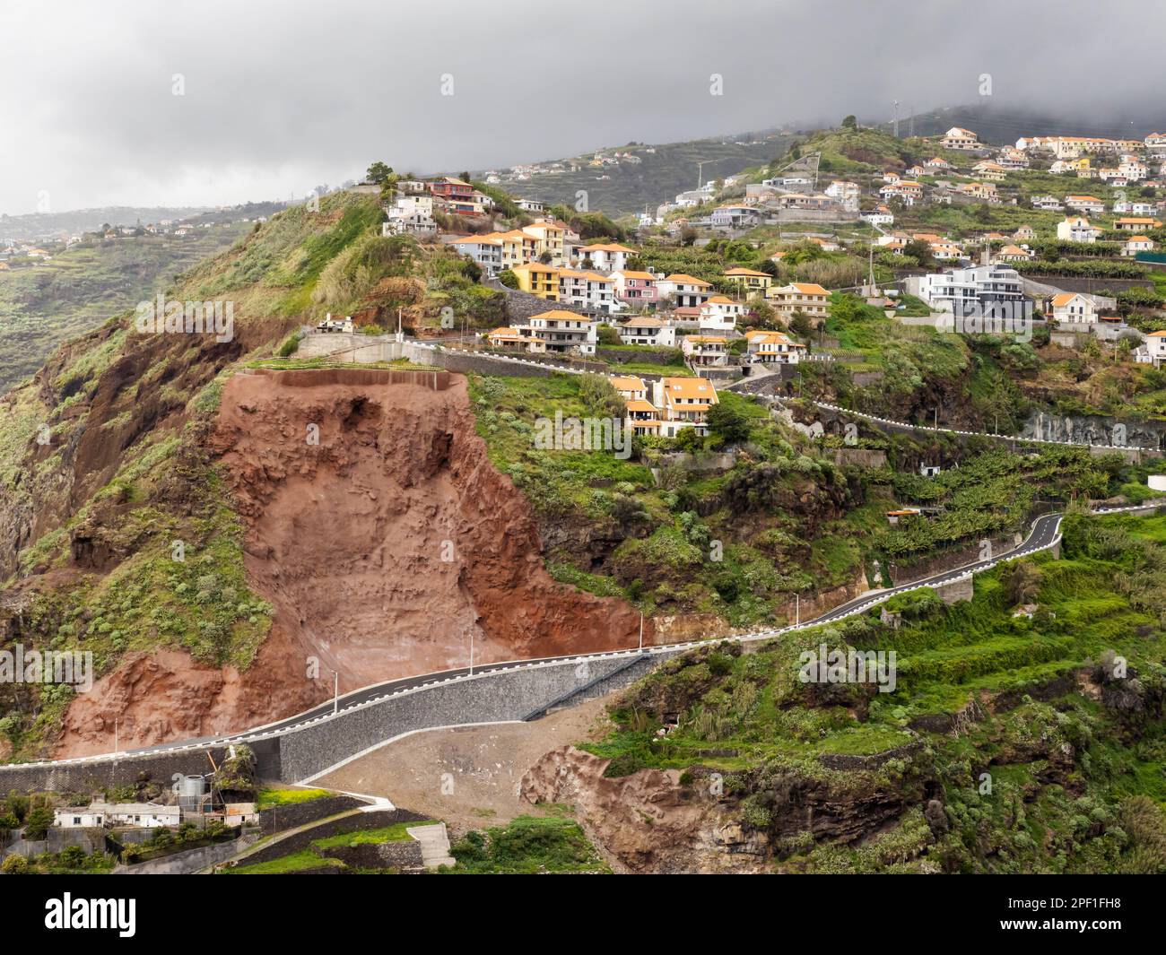 Visible landslide hi-res stock photography and images - Alamy