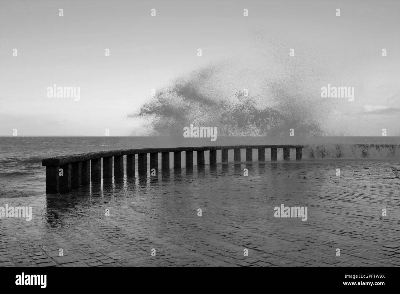 La digue promenade hi-res stock photography and images - Alamy