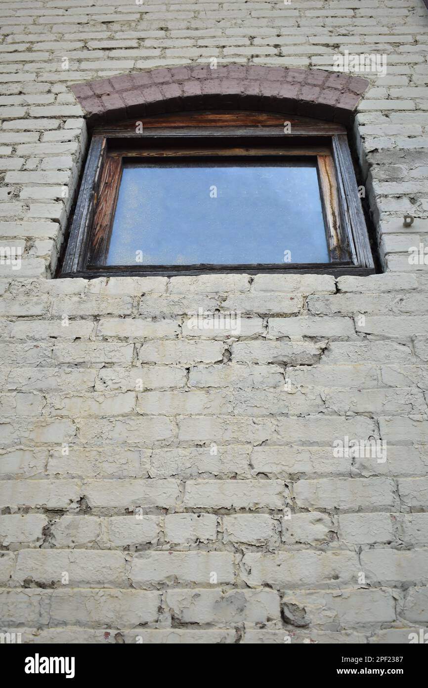 Old Window with Glass Brick Building Stock Photo - Alamy