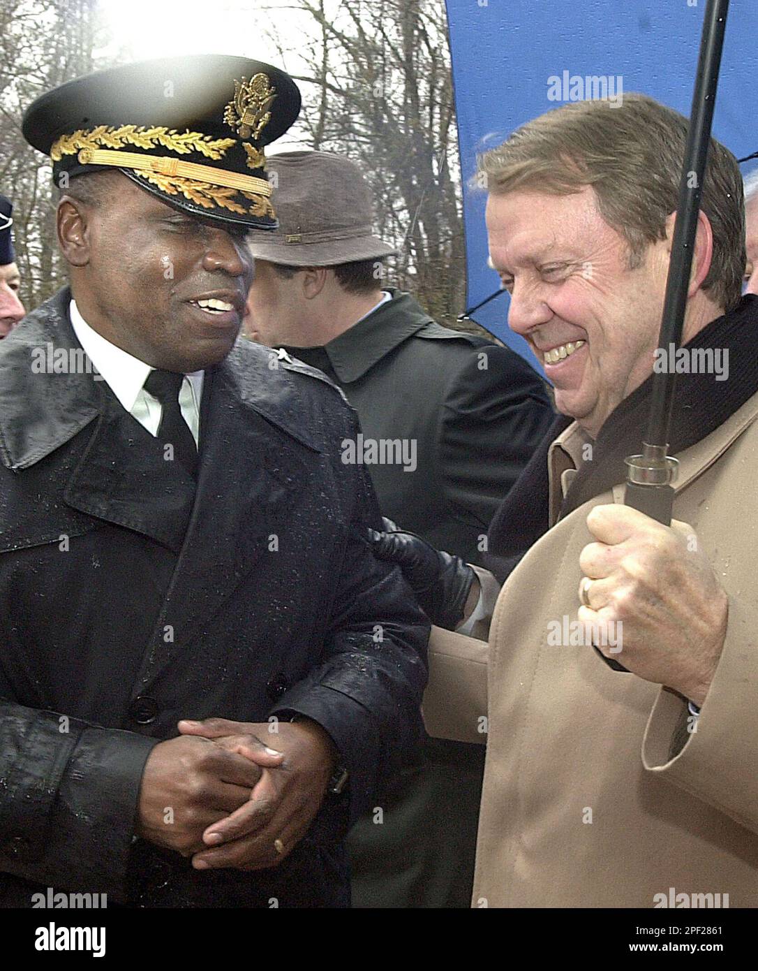 U.S. Army Brig. Gen. Robert Crear, left, talks with Sen. Mike Chaney, R ...