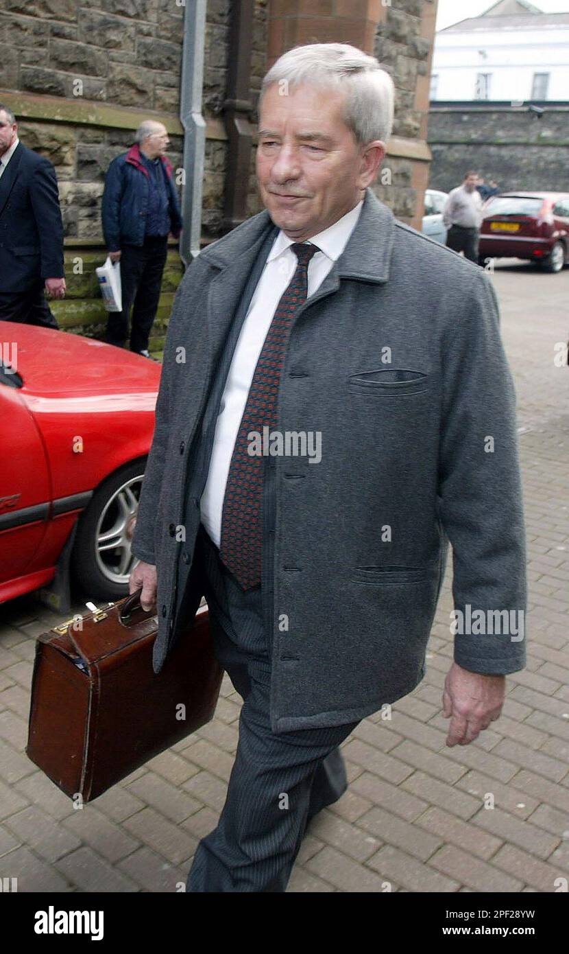Lord Saville leaves the Bloody Sunday inquiry at the Guildhall Hall ...