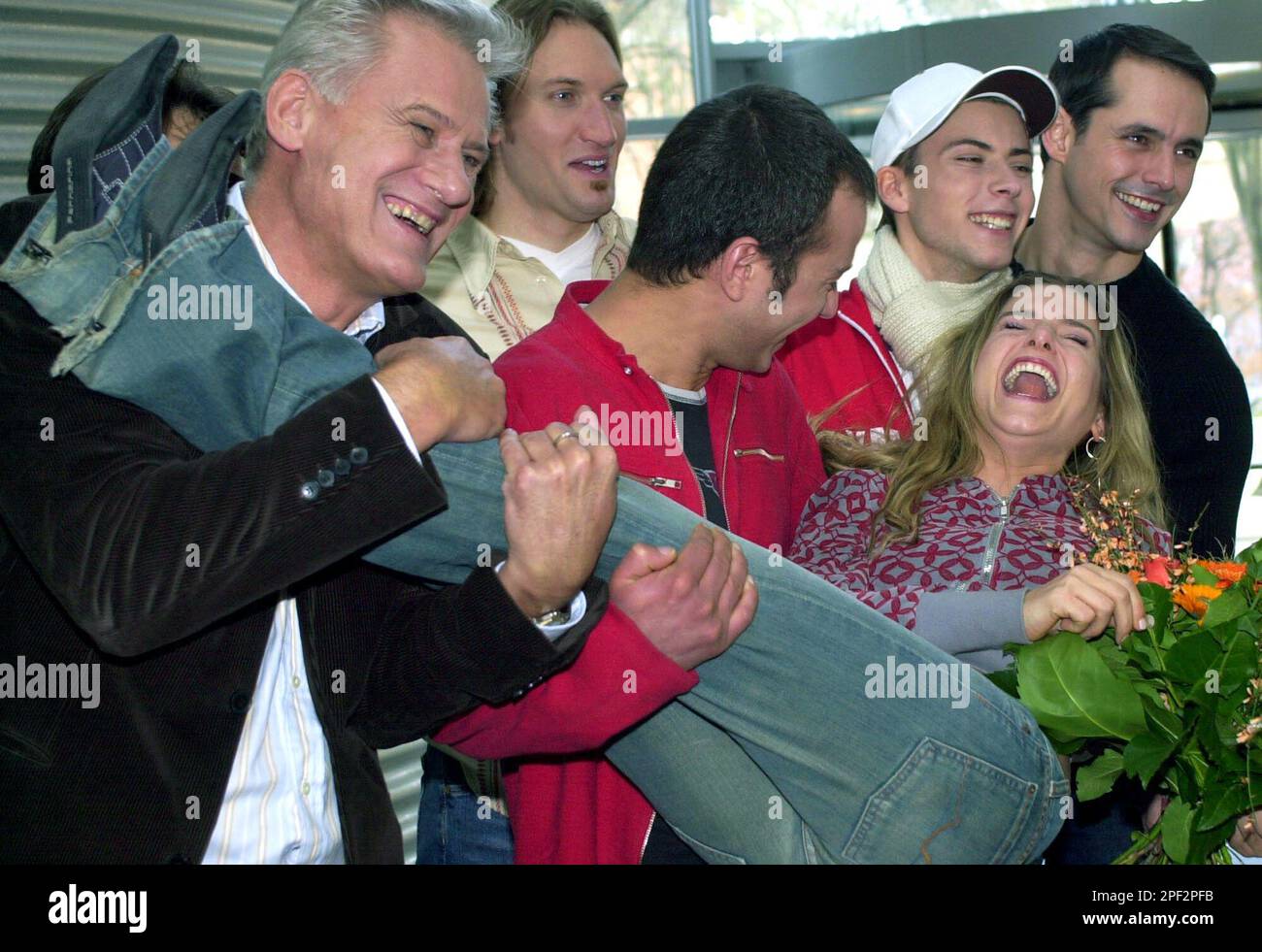 "Gute Zeiten, schlechte Zeiten"-Darstellerin Jeanette Biedermann, Mitte ...