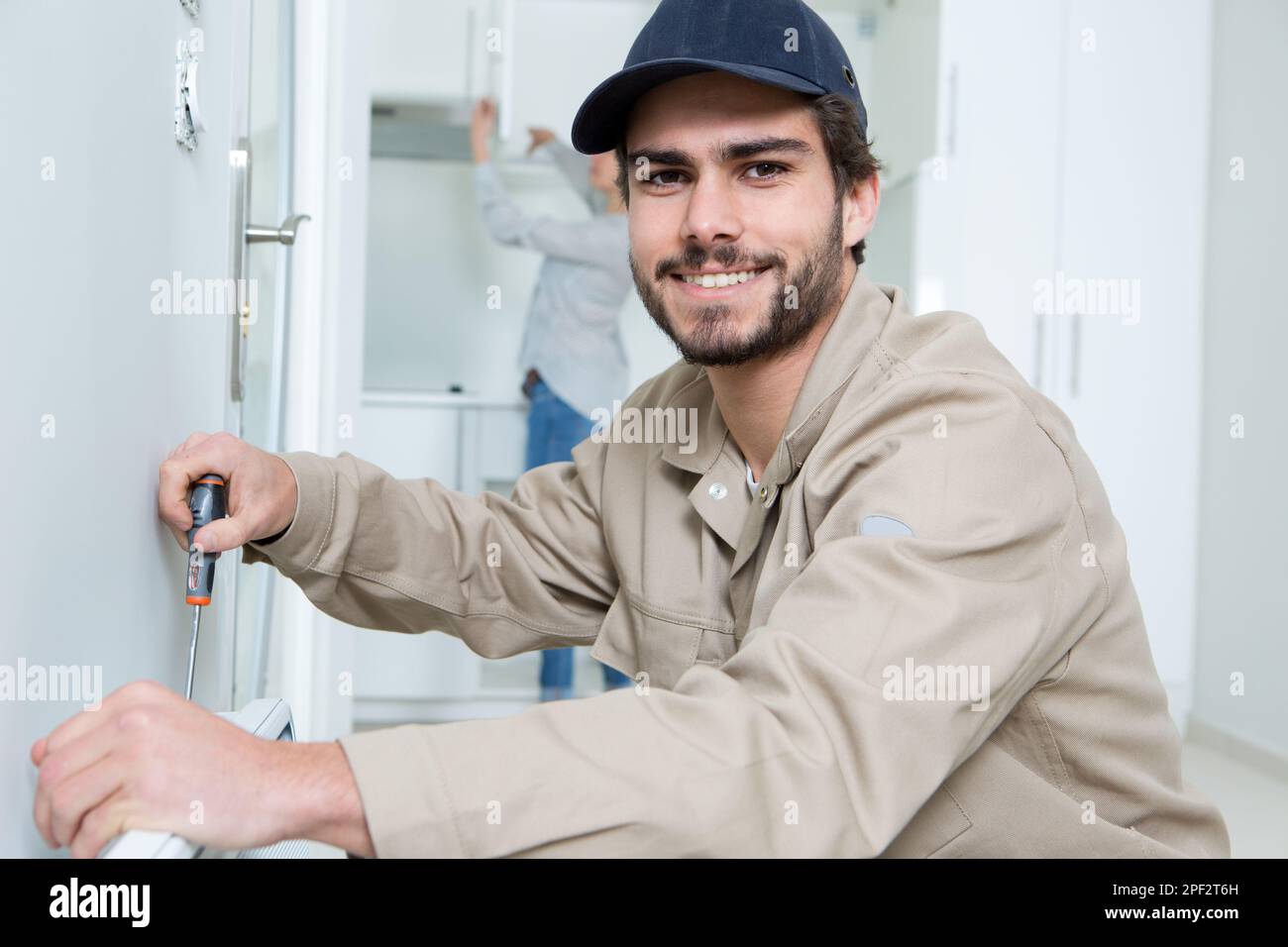 Hydraulic installer hi-res stock photography and images - Alamy
