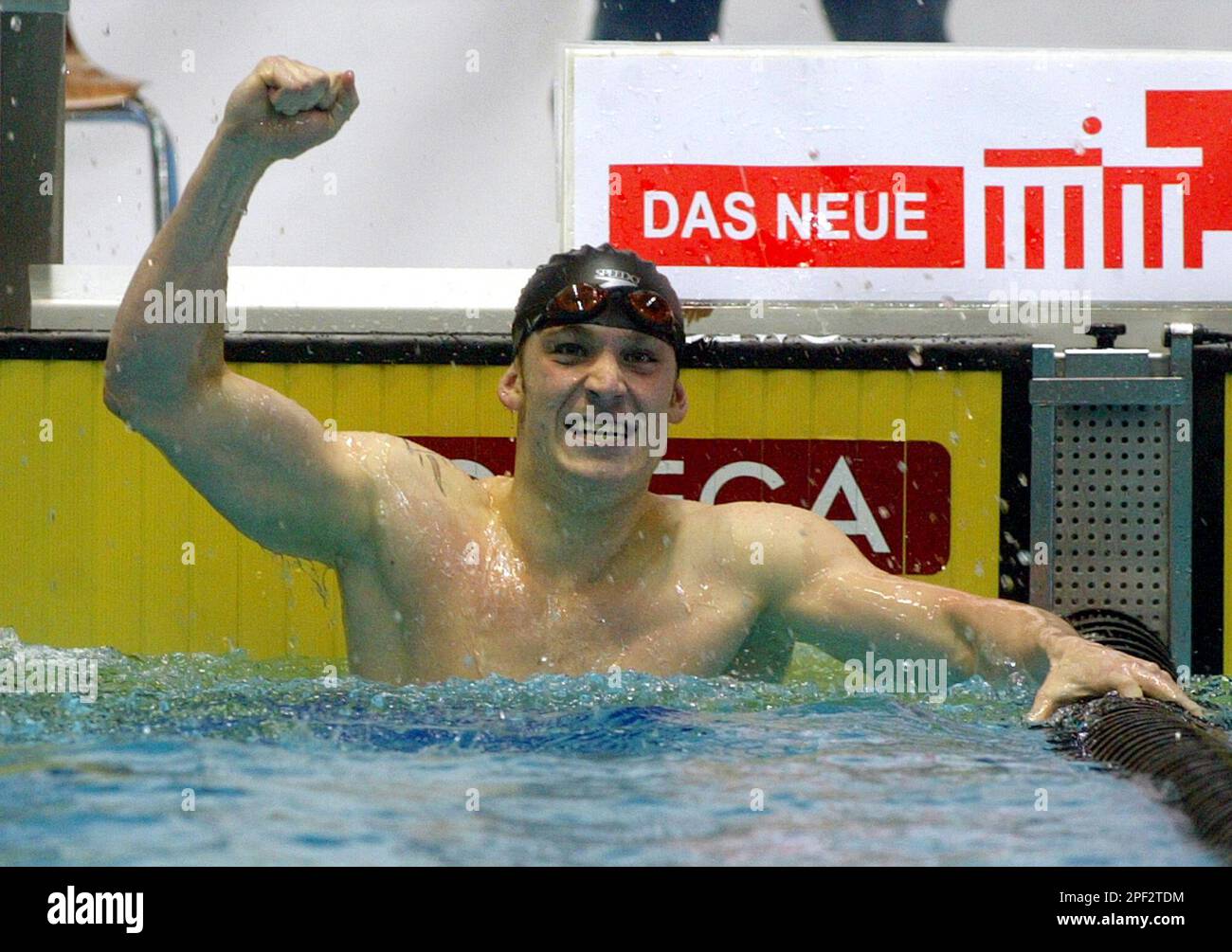 U.S. swimmer Ed Moses celebrates after breaking his own world record in ...
