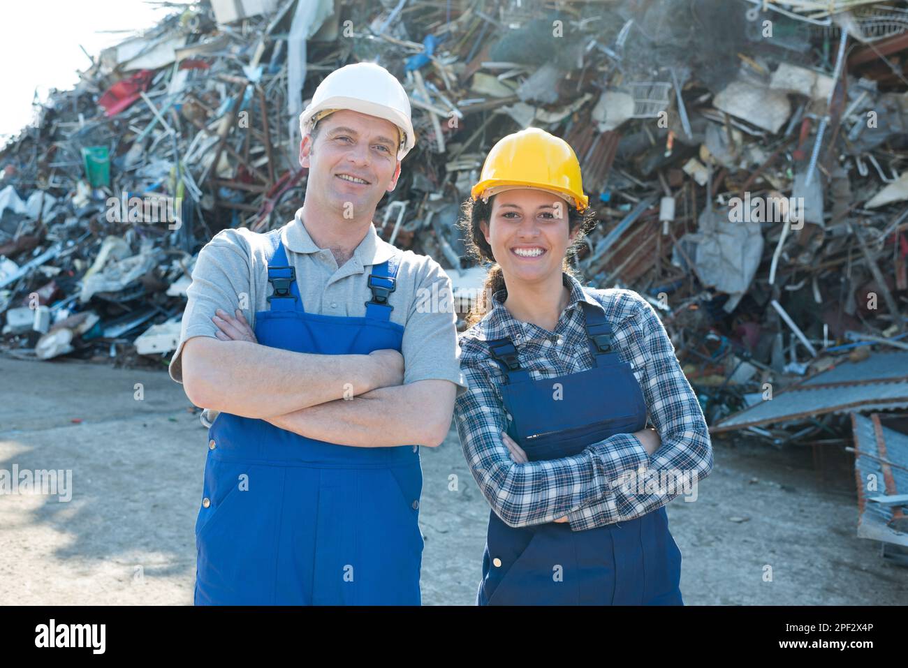 female and worker at a metal scrap yard Stock Photo - Alamy